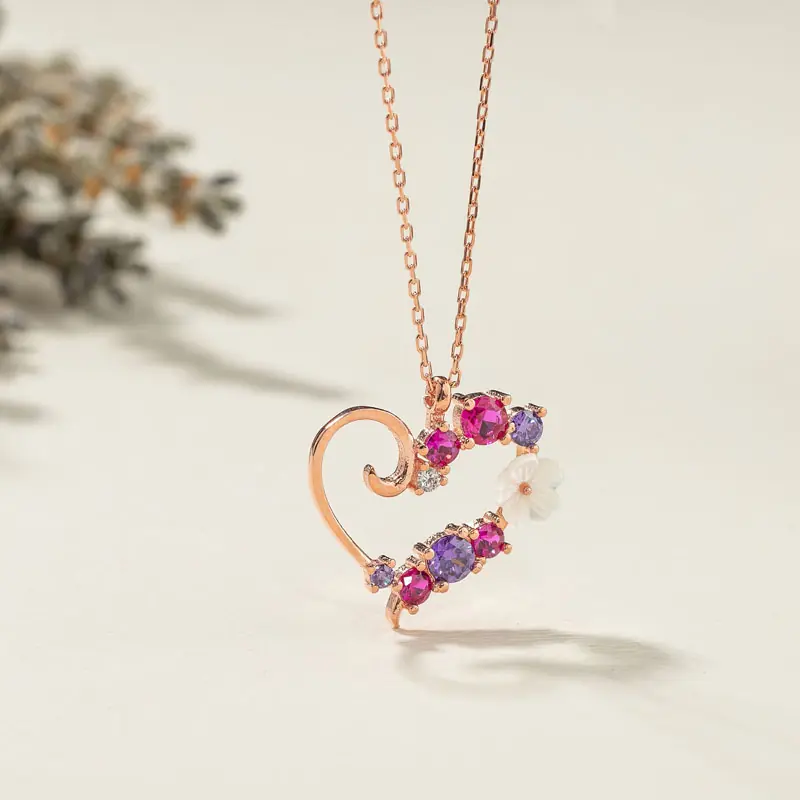 925 Ayar Gümüş Manolya Çiçeği Zirkon Taşlı Kalp Kolye - Evorya