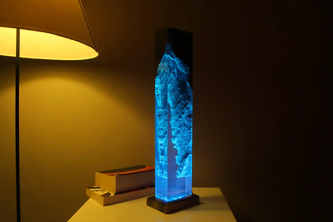 Horizon Epoxy Resin Lamp