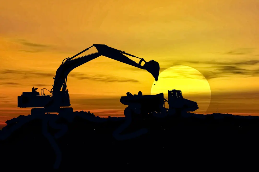 How Heavy Machinery Revolutionized Construction and Mining