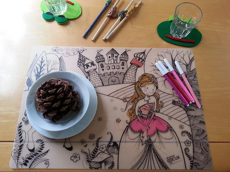 Akademi Çocuk-Funny Mat-Prens İle Prenses 48x33,5cm | Miniso