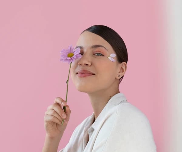 A Gentle Touch for Your Skin on Women’s Day: Top 5 Ingredients to ...