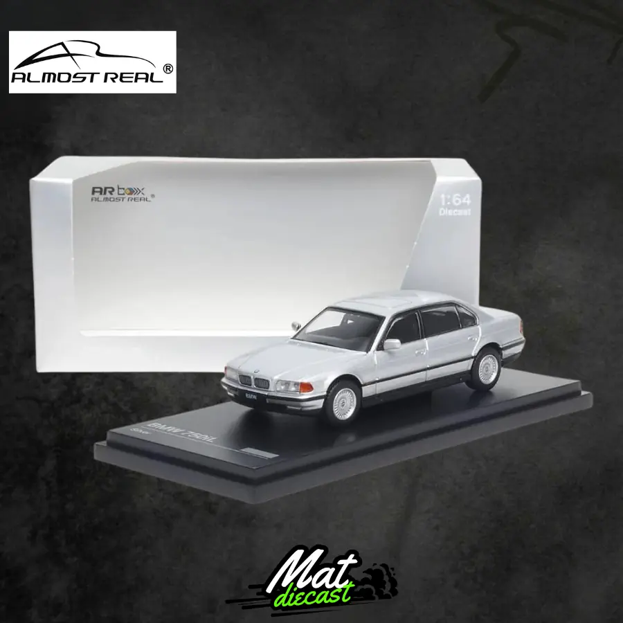 1/64 BMW E38 750iL Silver - Almost Real