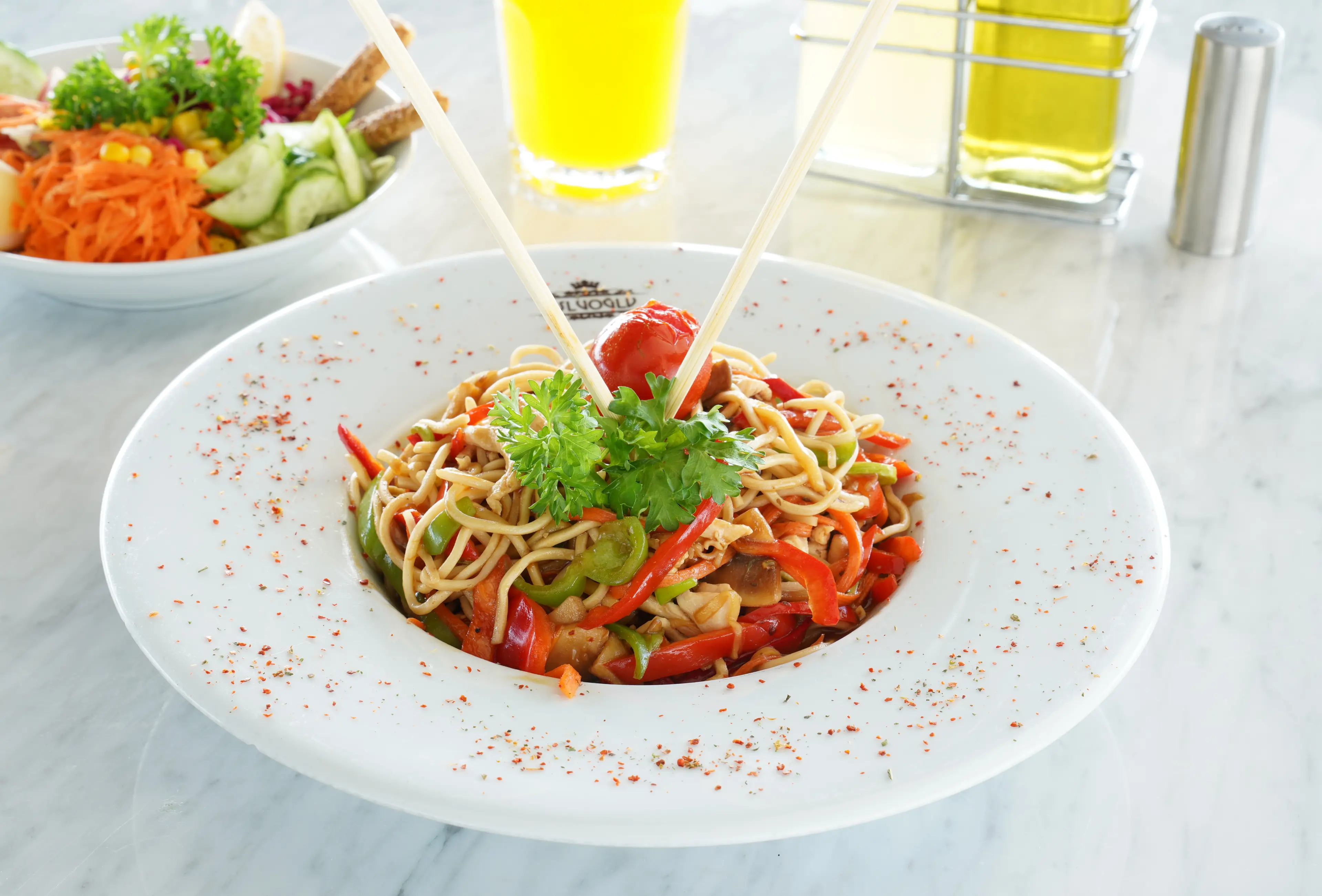 Tavuklu Noodle