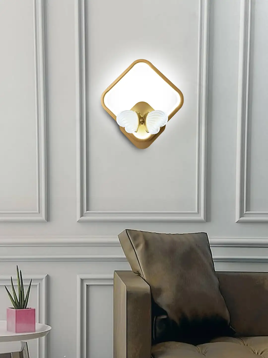 Kelebek Kare Modern İthal Led Aplik
