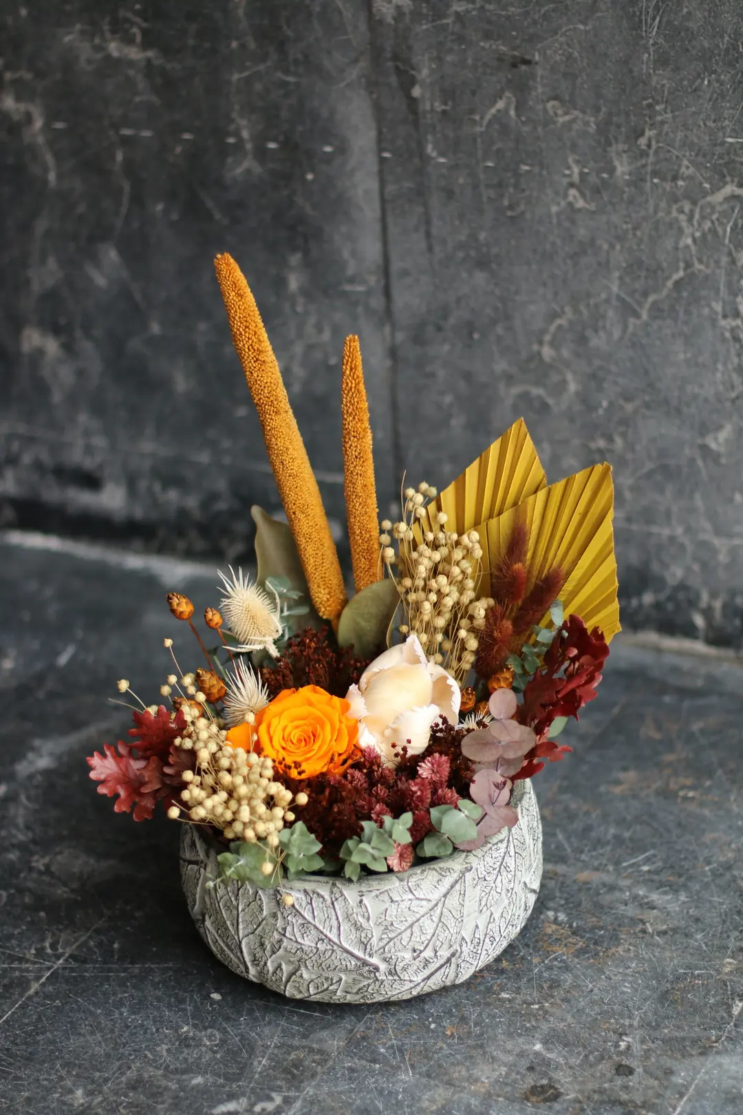 Maria's Flowers - Shocked Dry Arrangement 1