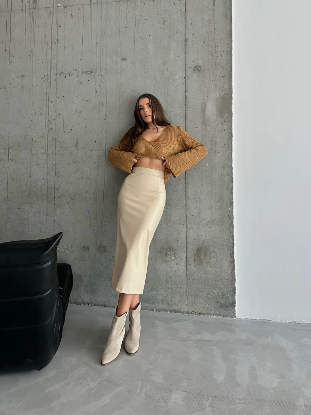 Arka Yırtmaçlı Deri Etek Bej MYD4078.ET.01 Fiyatı | Mydukkan