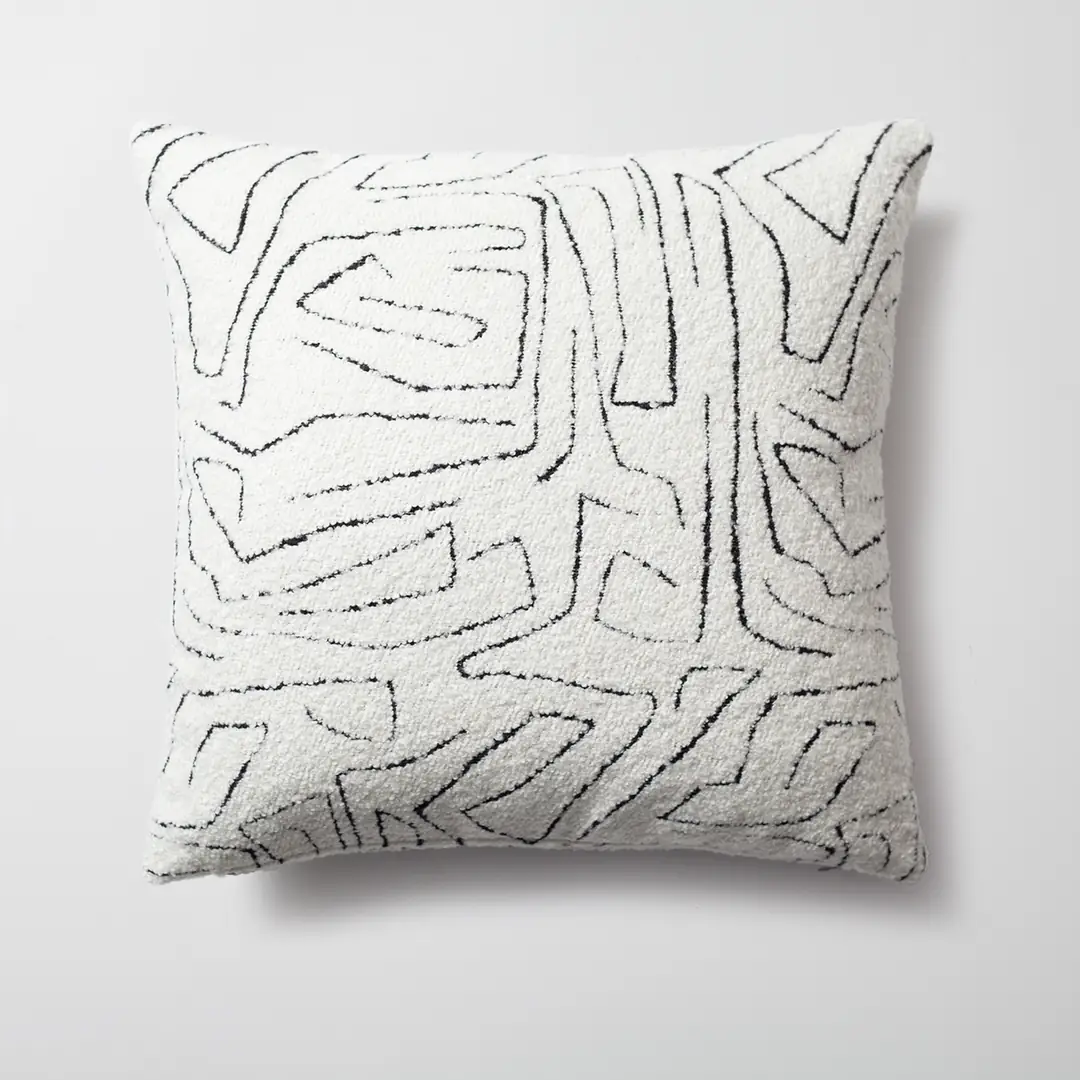 "Amorf" - Abstract Patterned 20x20 Inch Cushion - White and Black
