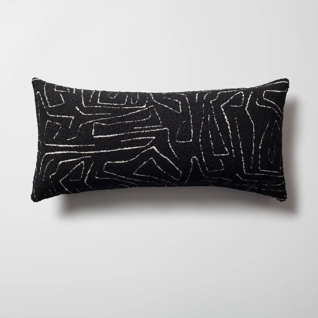 "Amorf" - Abstract Patterned 14x28 Inch Cushion - Black and White