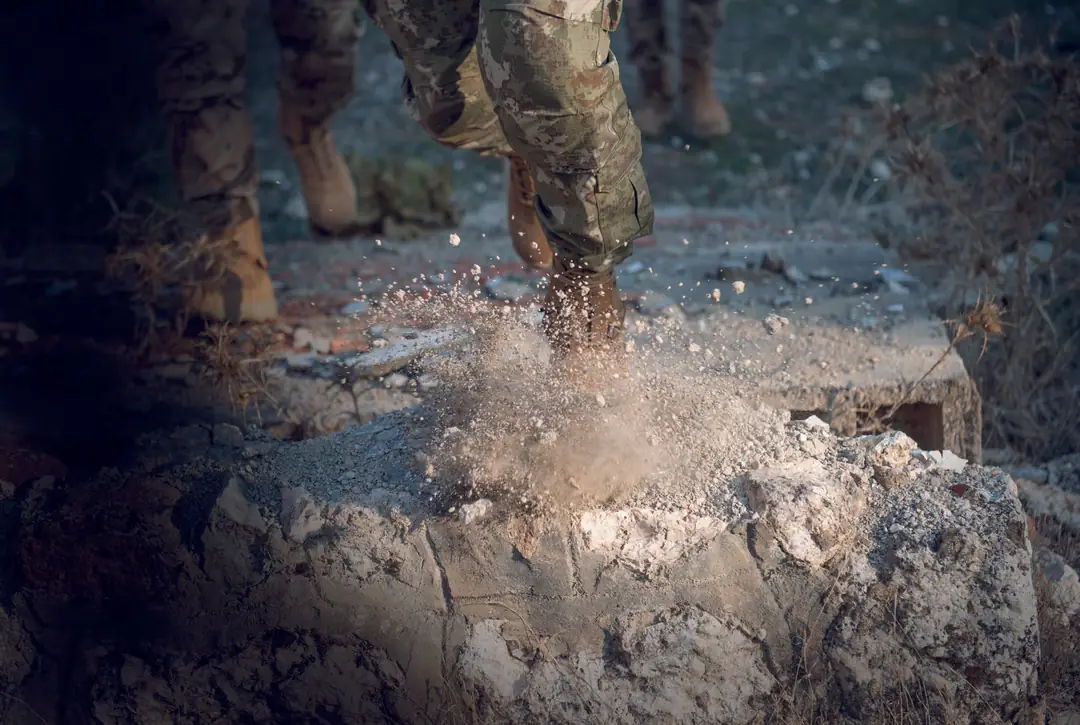 Tactical Boot Selection Guide: How to Choose the Right Boot?