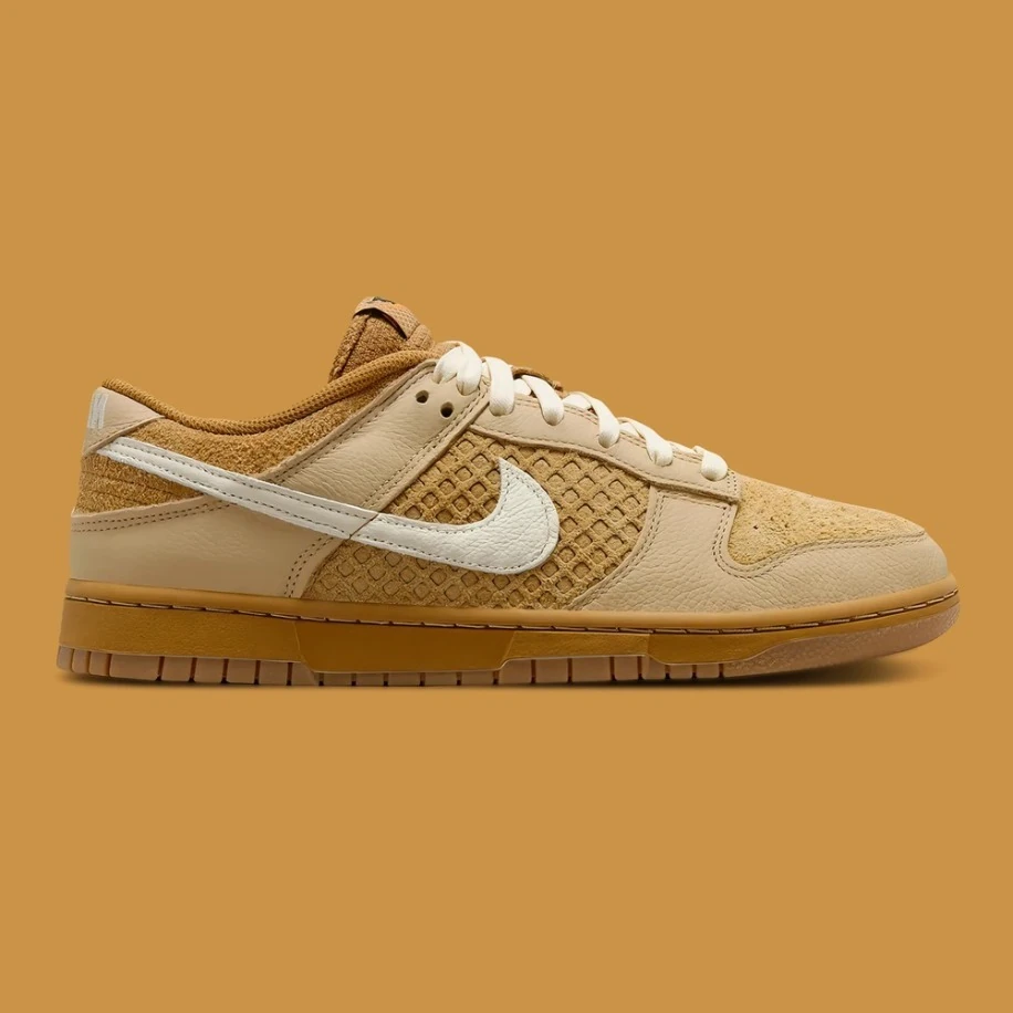 Nike SB Dunk Low Retro “Waffle”