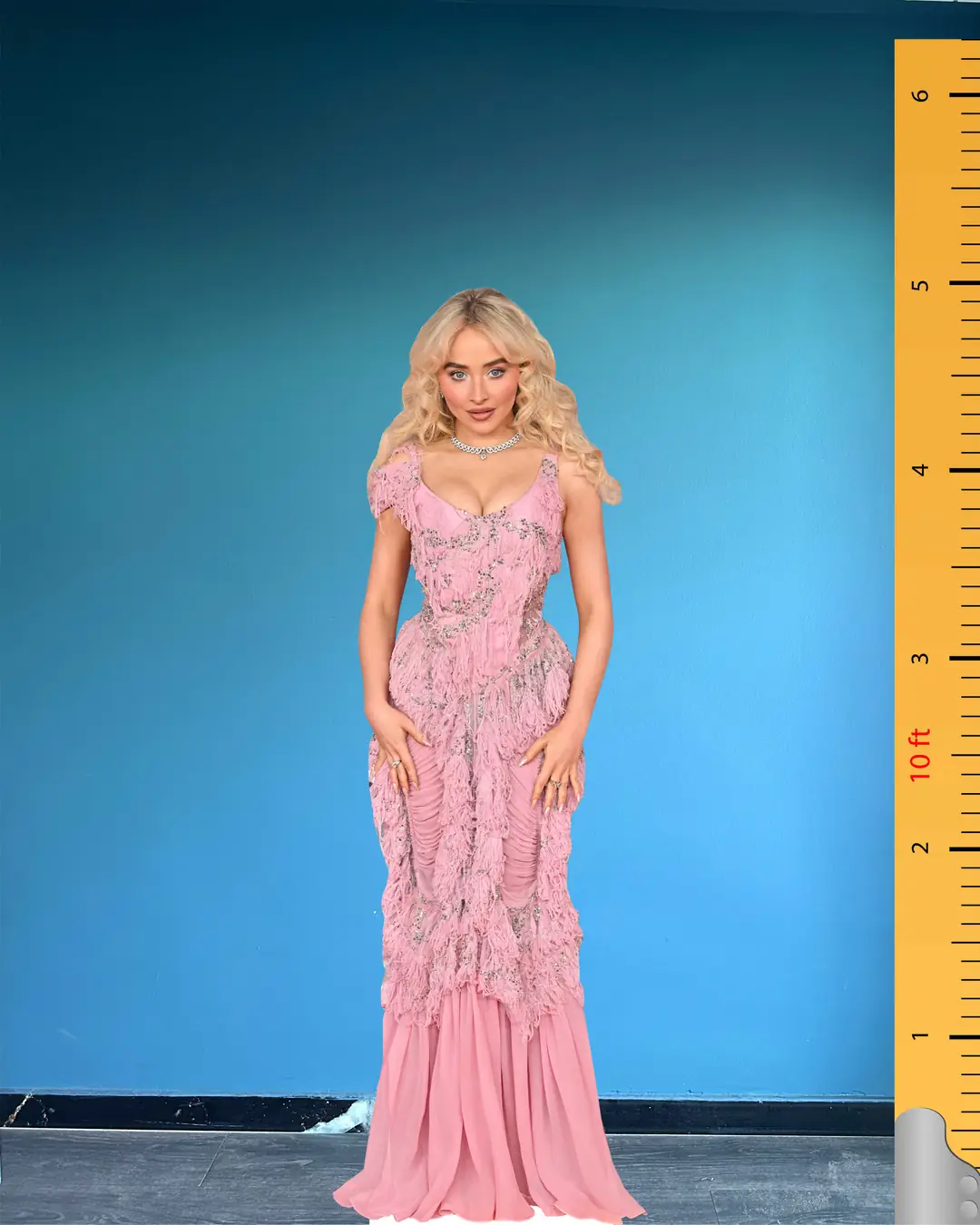 sabrina-carpenter-life-size-cardboard-cutout-model-standee-2025-brit ...