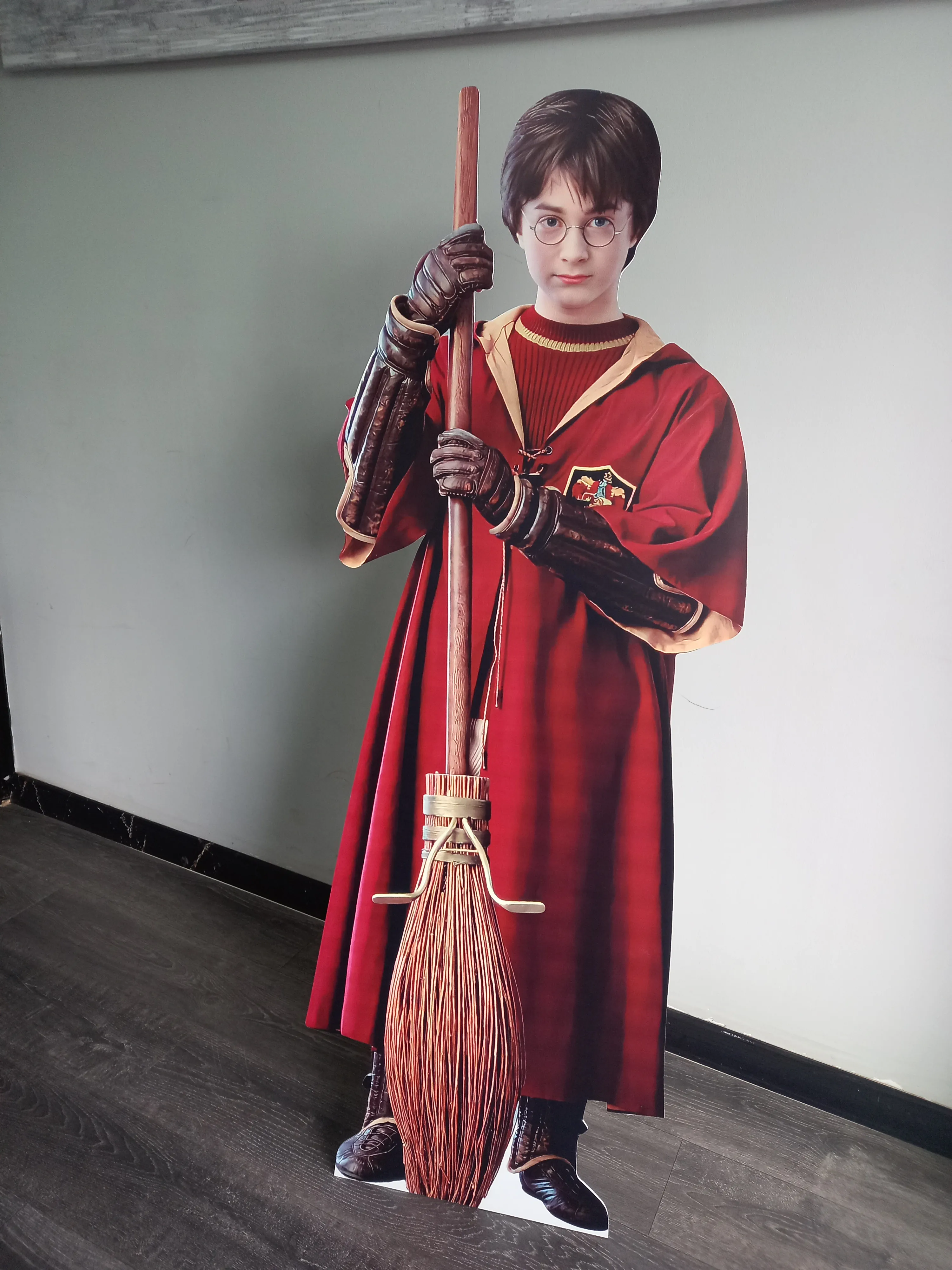 🧙‍♂️ Daniel Radcliffe Cardboard Cutout (Harry Potter) Life-Size Standee ...