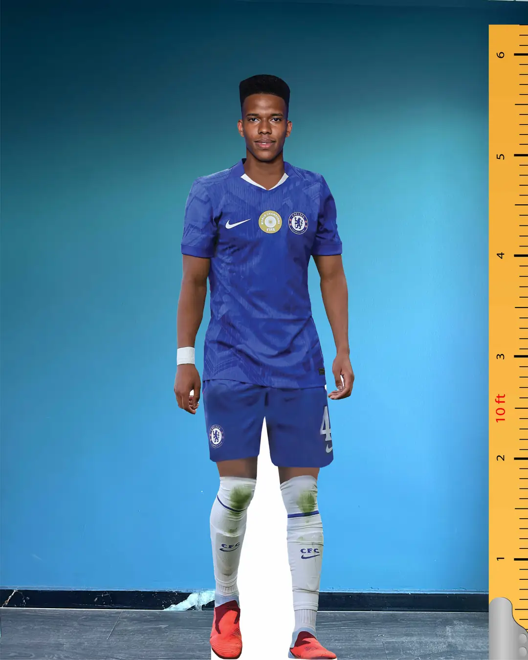 🔵 Estêvão Willian Life-Size Cardboard Cutout Standee – Chelsea FC ...
