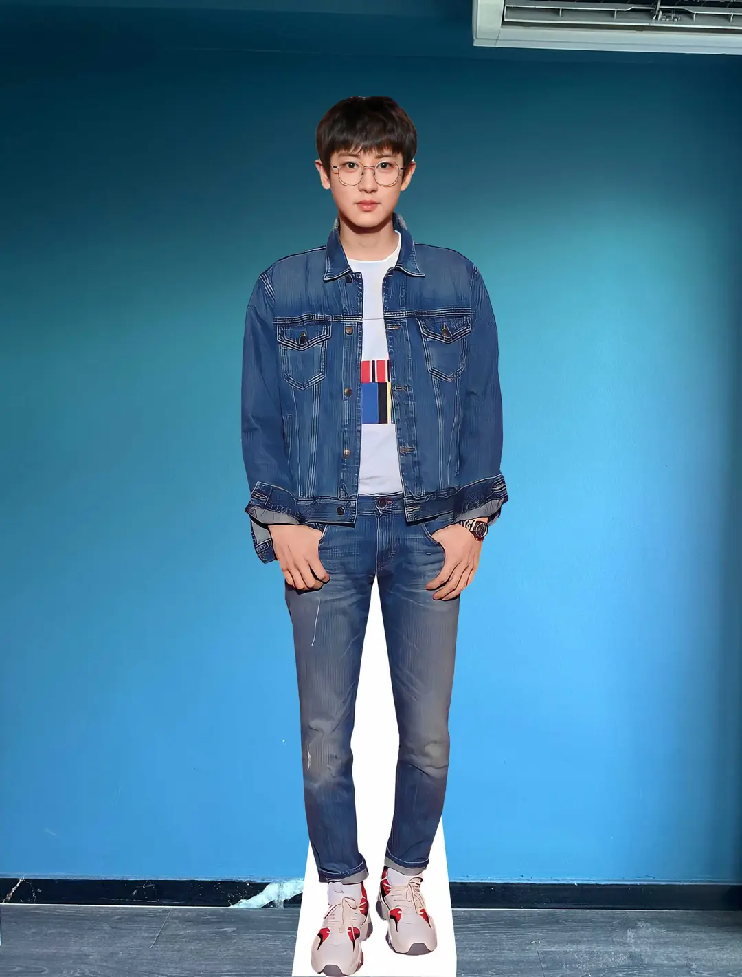 🎤 Chanyeol Cardboard Cutout – Bring EXO's Charisma to Your Space! (Park ...