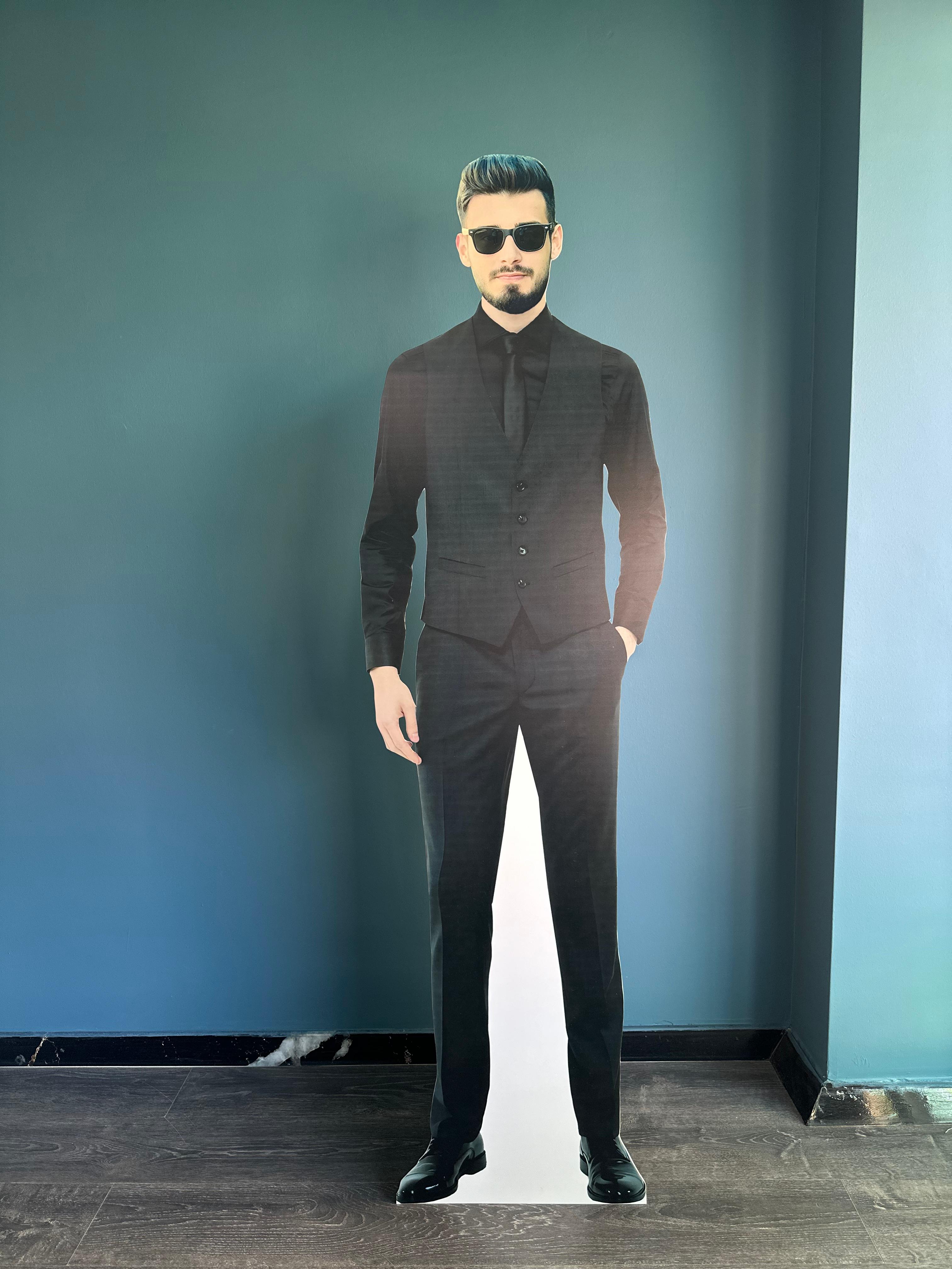 🖼️ Personalized Figures - Personalized Cardboard Cutouts Life Size Standee