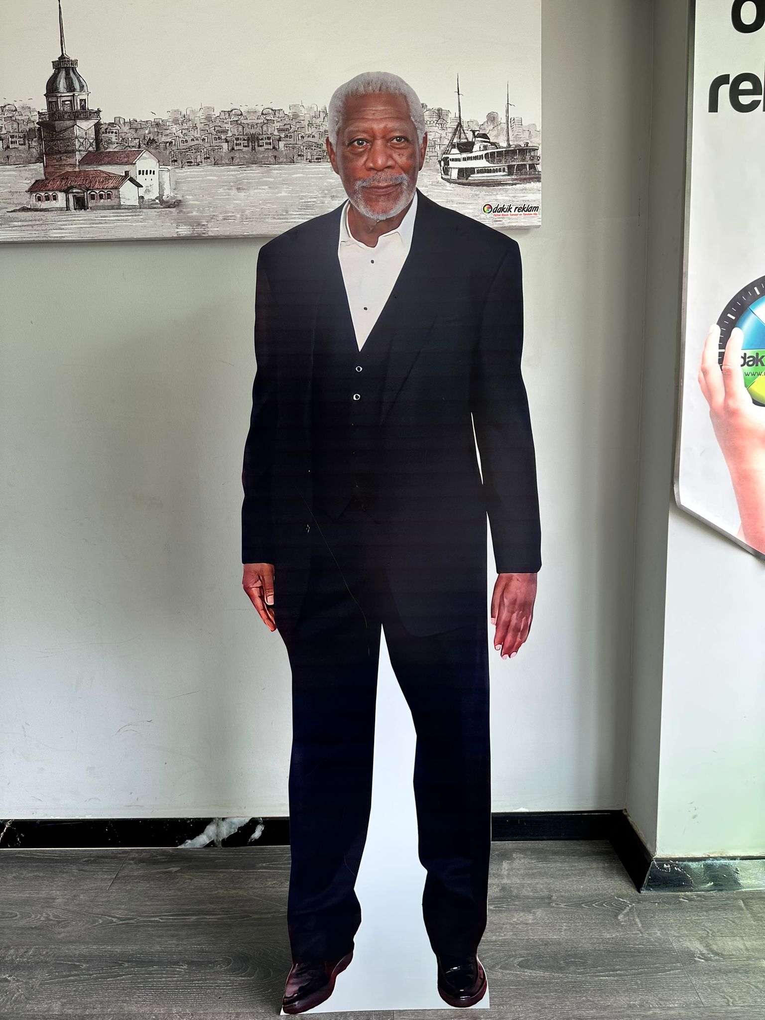 ⭐ Morgan Freeman Cardboard Cutout – Legendary Life-Size Standee Model