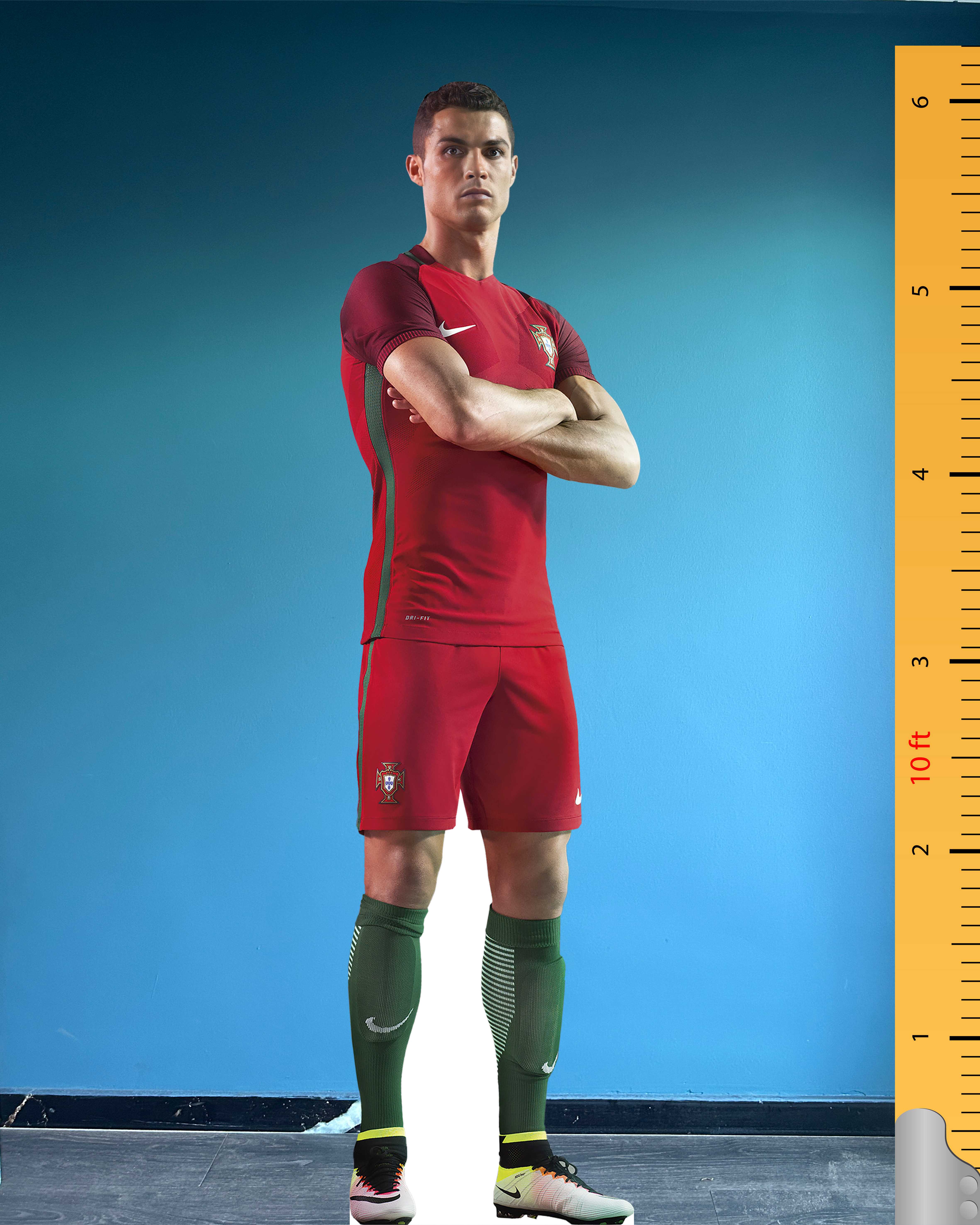 ⚽ Cristiano Ronaldo Cardboard Cutout – Life Size Standee Portugal #7 ...