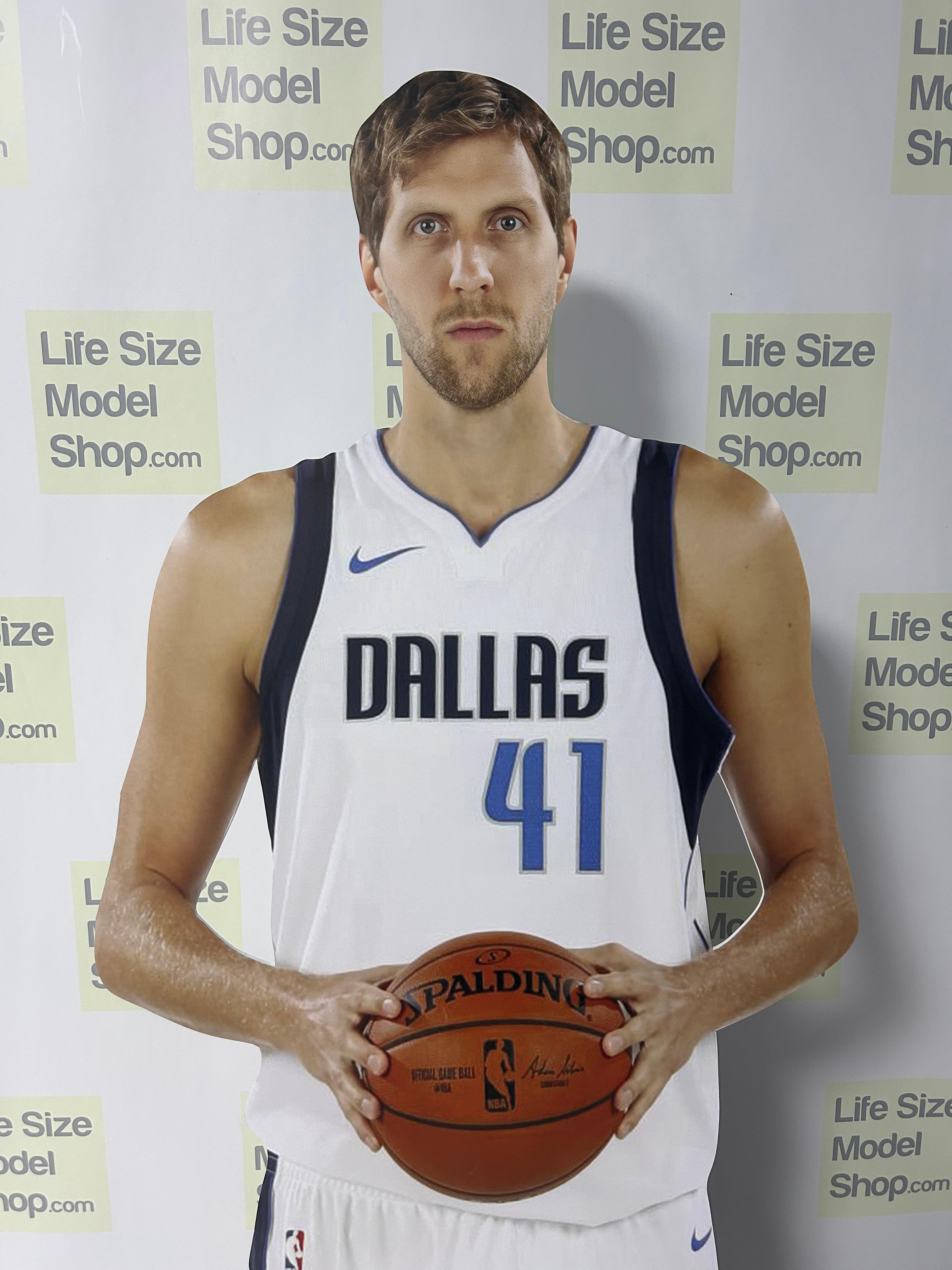 🏀 Dirk Nowitzki Life-Size Cardboard Cutout – Dallas Mavericks #41 Standee