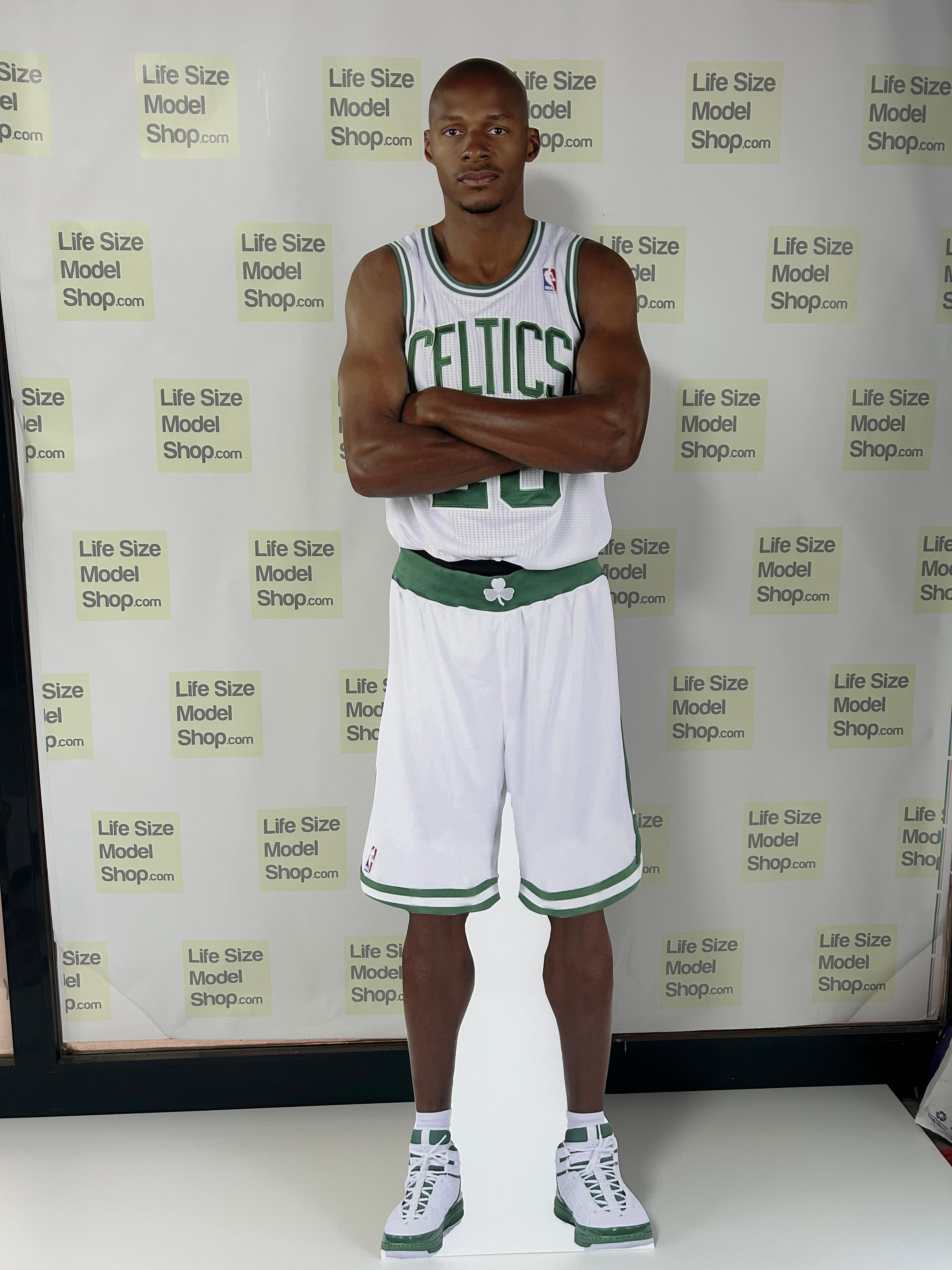 🏀 Découpe en carton grandeur nature de Ray Allen – Statuette Boston ...
