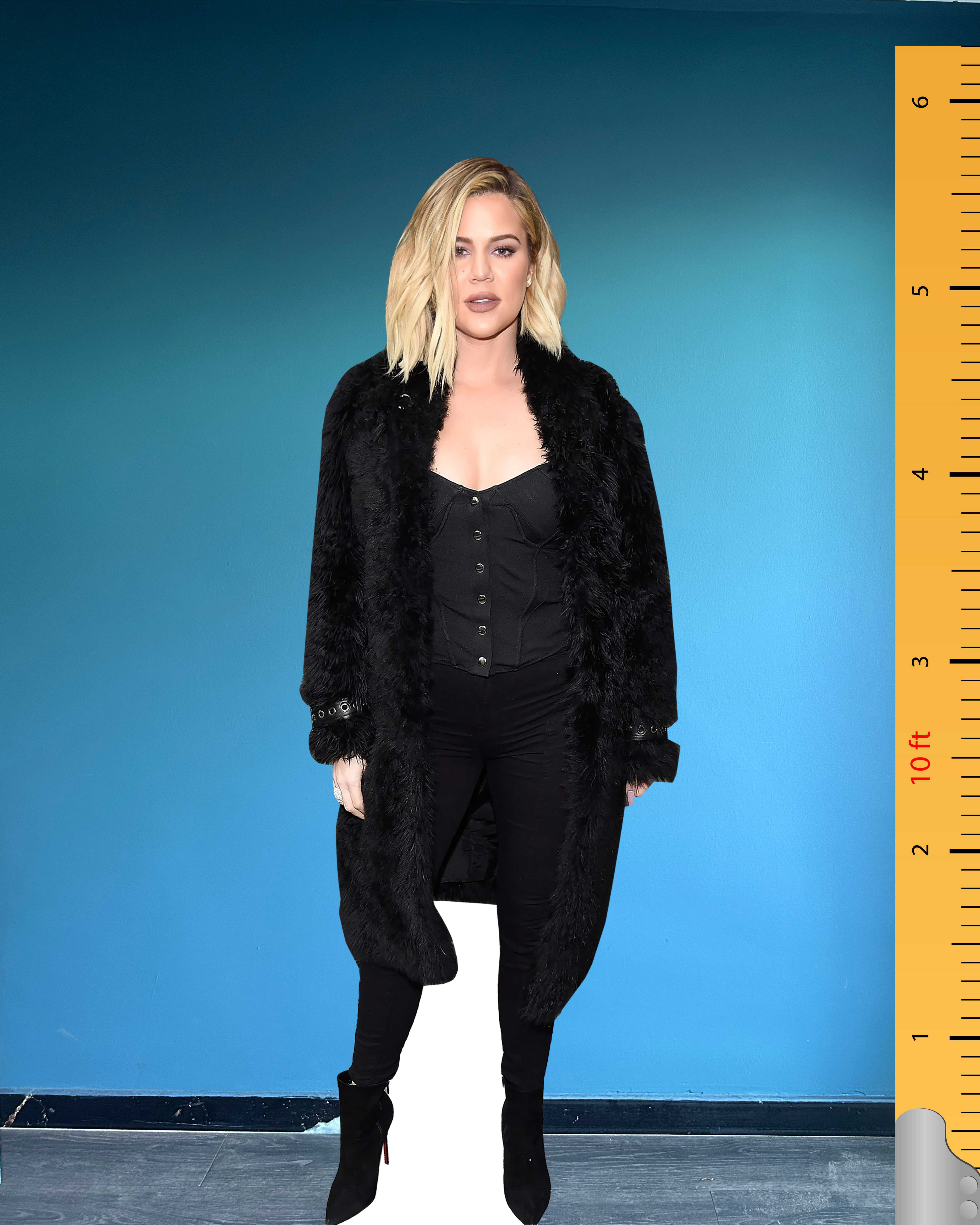 📺 Khloé Kardashian Cardboard Cutout – Life Size Standee Television ...