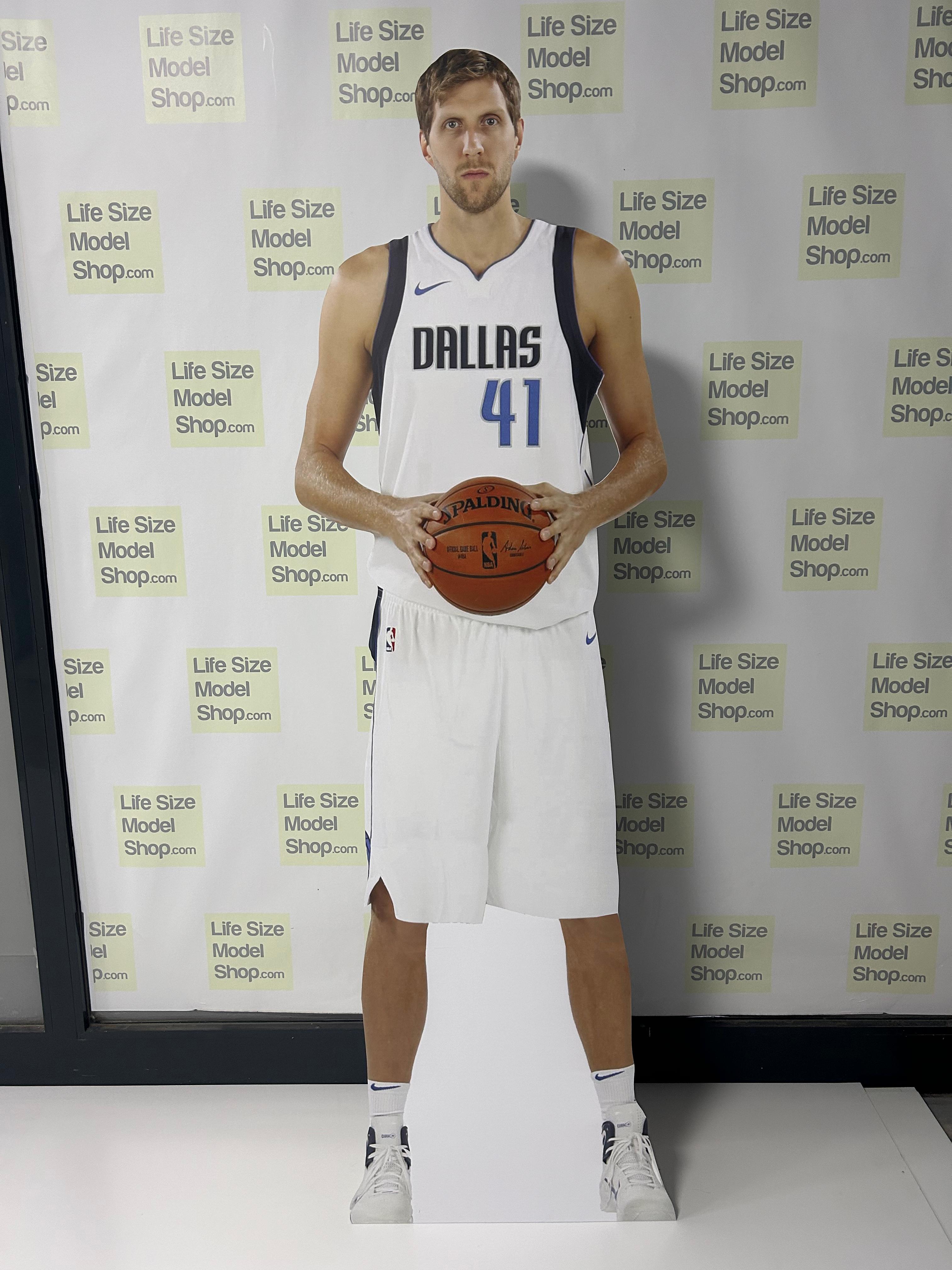 🏀 Dirk Nowitzki Life-Size Cardboard Cutout – Dallas Mavericks #41 Standee