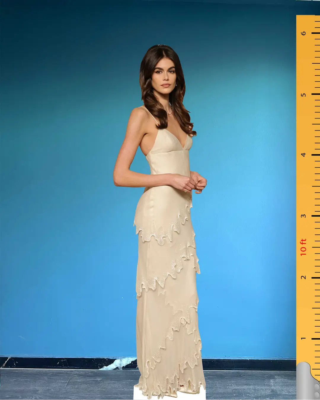 👠 Kaia Gerber Cardboard Figure – Life-Size Kaia Jordan Gerber Standee Model