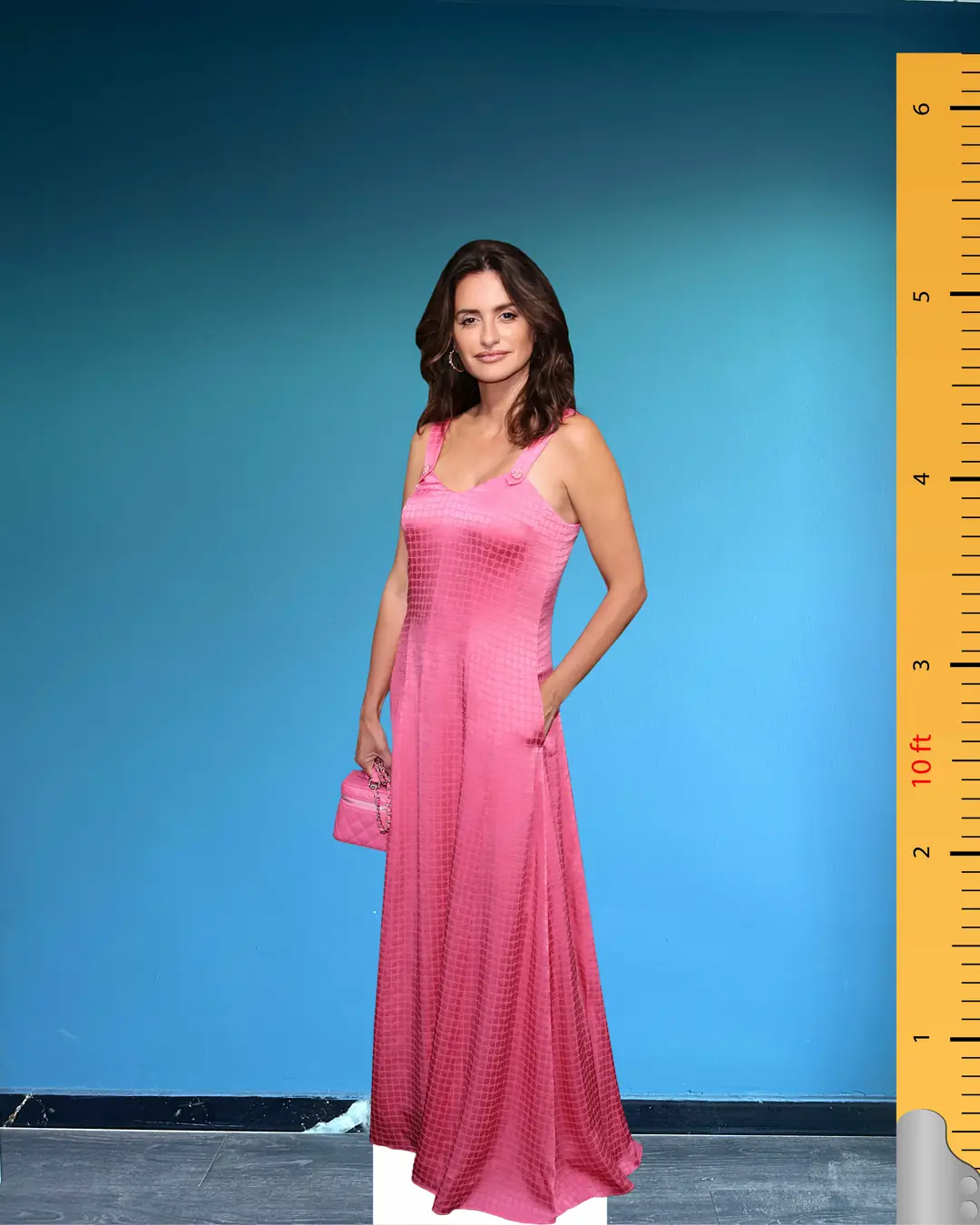 🌸 Penélope Cruz Life-Size Cardboard Cutout – Pink Dress Celebrity Edition