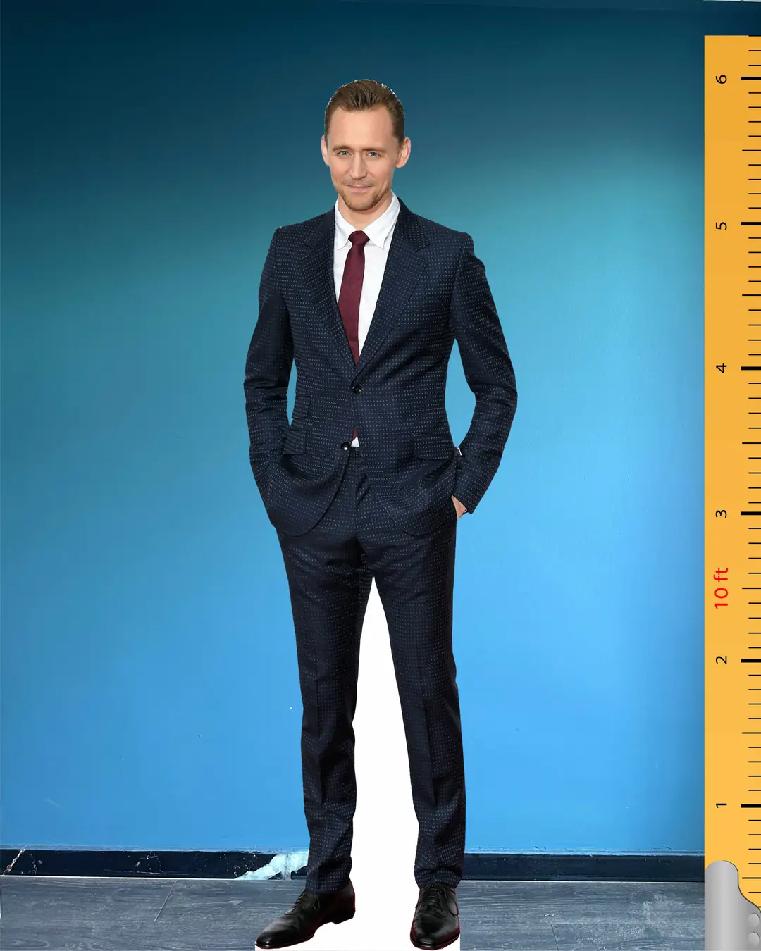 Tom Hiddleston Cardboard Cutout Model Life Size Plastic Standee