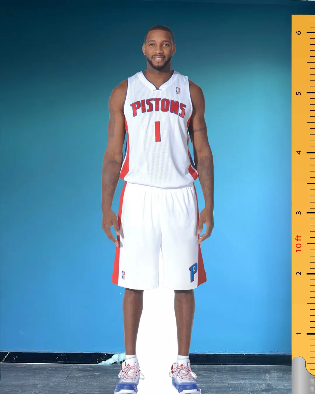 🔵 Tracy McGrady Cardboard Cutout - Life-Size Standee – Detroit Pistons ...
