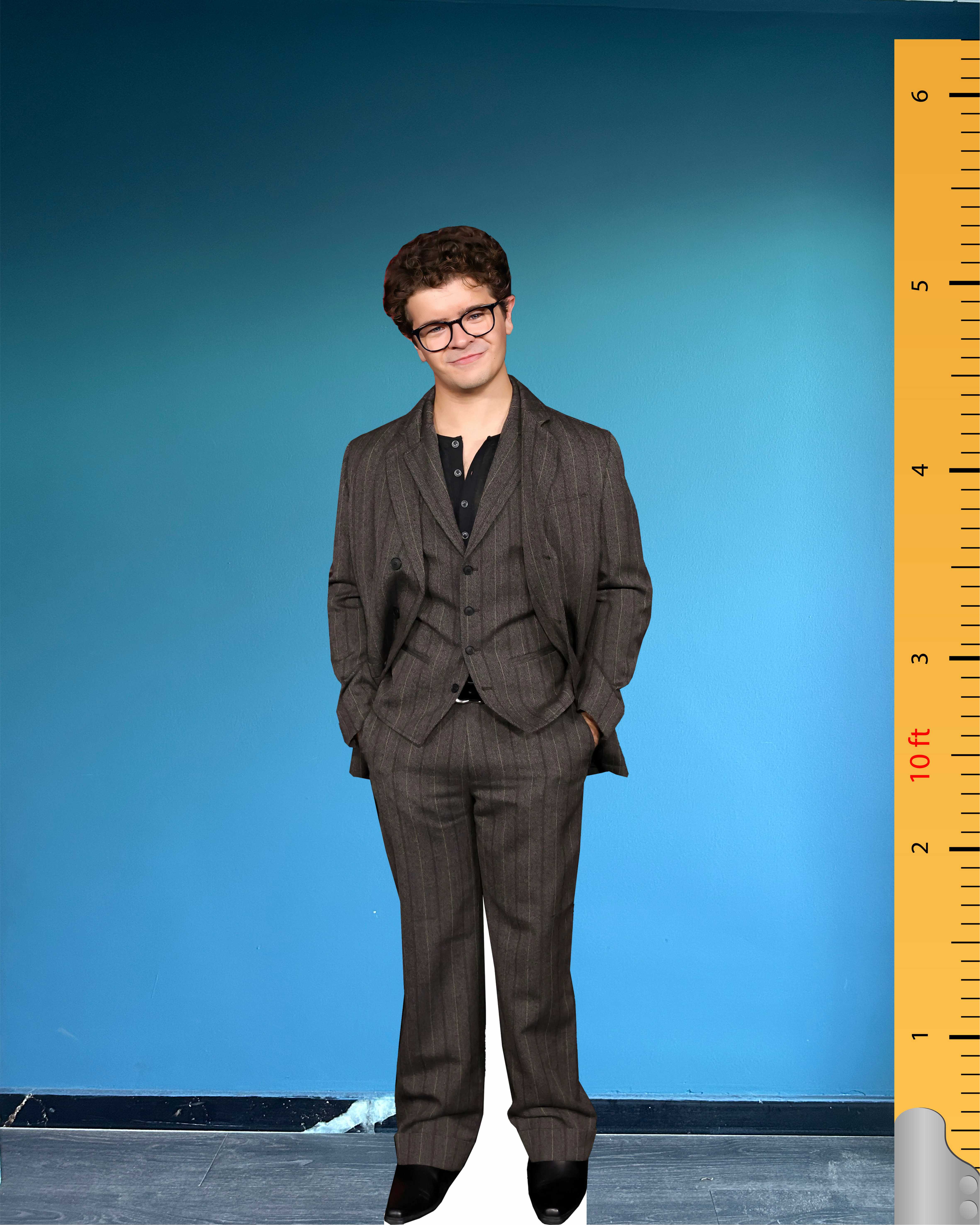 🌟 Gaten Matarazzo Cardboard Cutout American Actress – Stranger Things ...