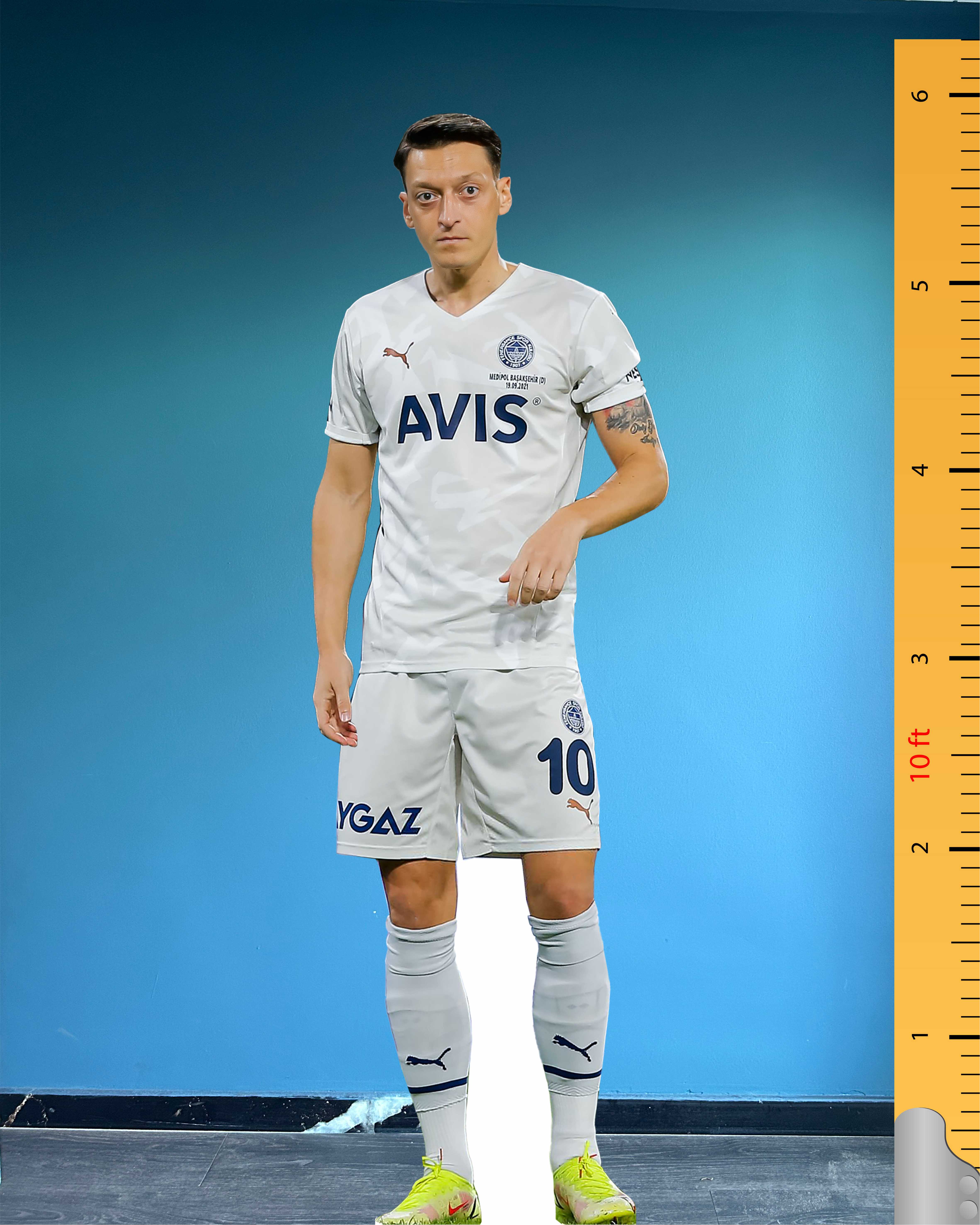 ⚽ Mesut Özil Life Size Cardboard Cutout – Basaksehir FC #10 Edition