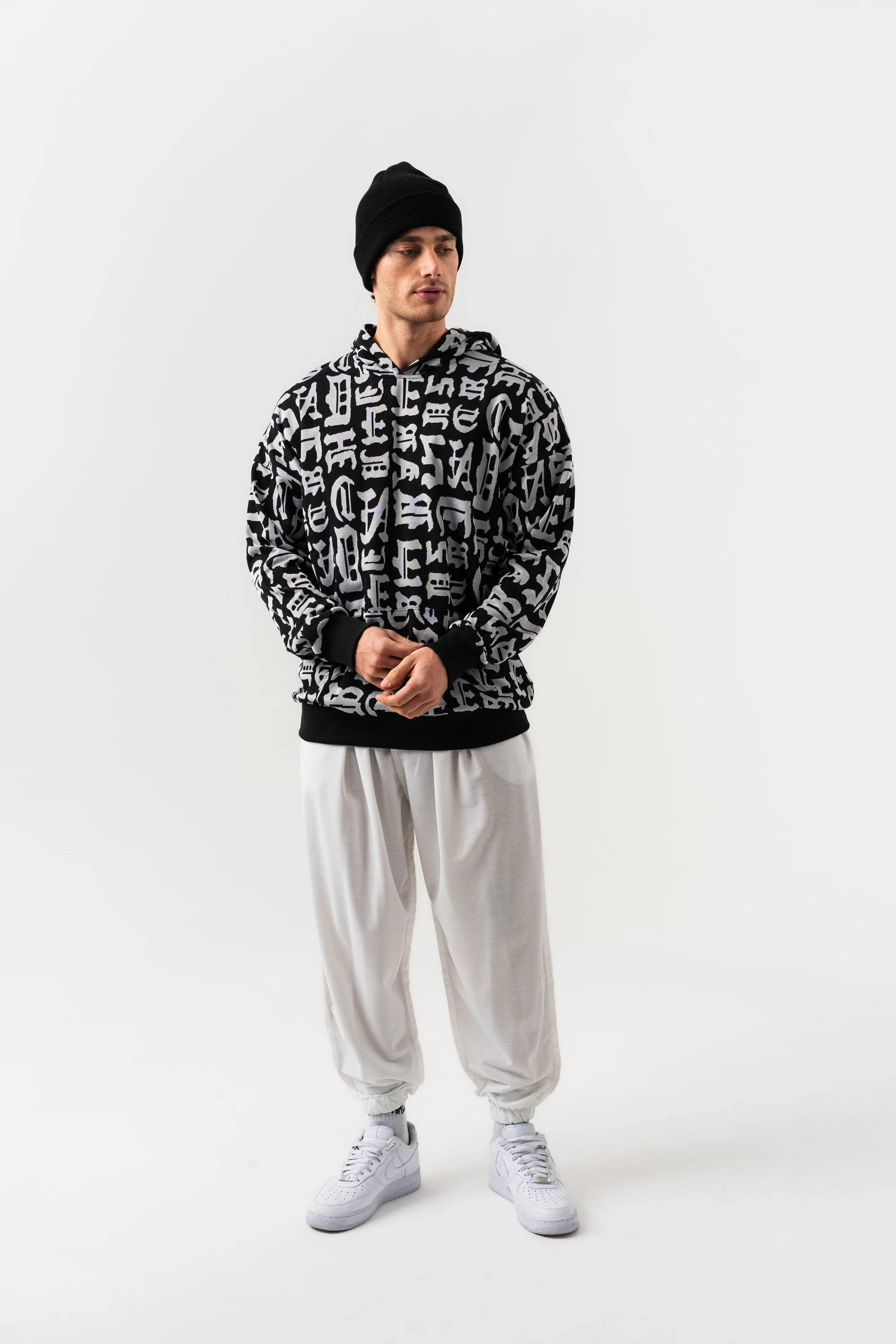 Alphabet Kapüşonlu Sweatshirt - Gangown