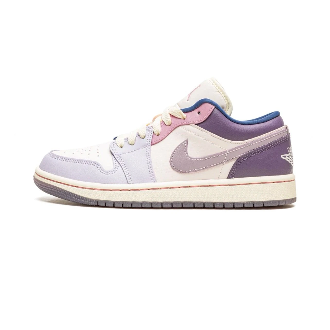 AIR JORDAN 1 LOW WMNS "PASTEL PLUM"
