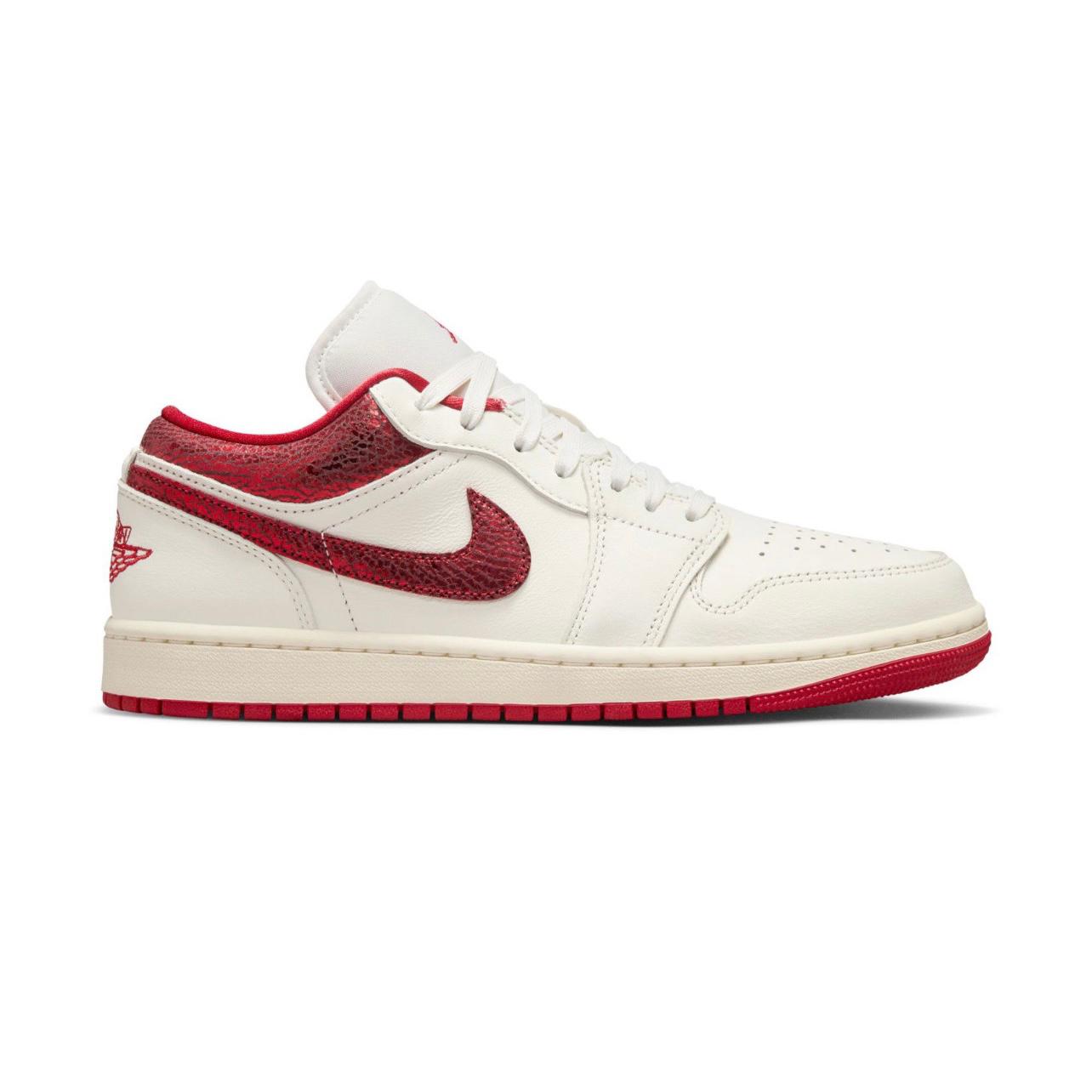 Air Jordan 1 Low 'Ruby