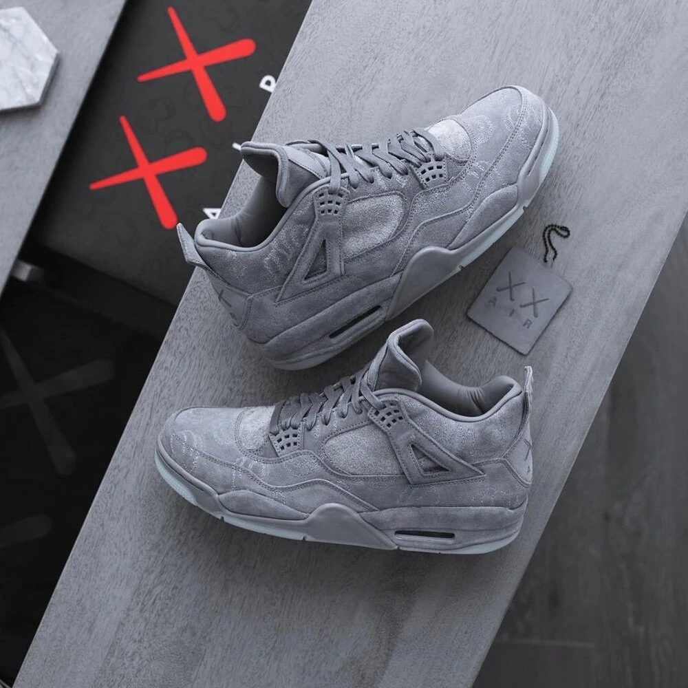 Nike Air Jordan Retro 4 Kaws Cool Grey