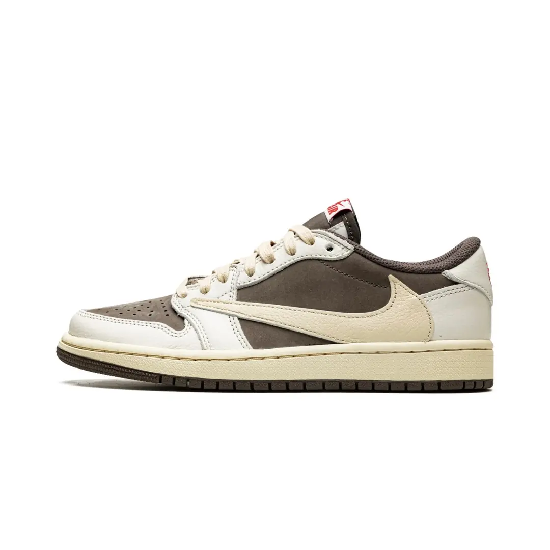 Air Jordan 1 Retro Low OG SP x Travis Scott Reverse Mocha.