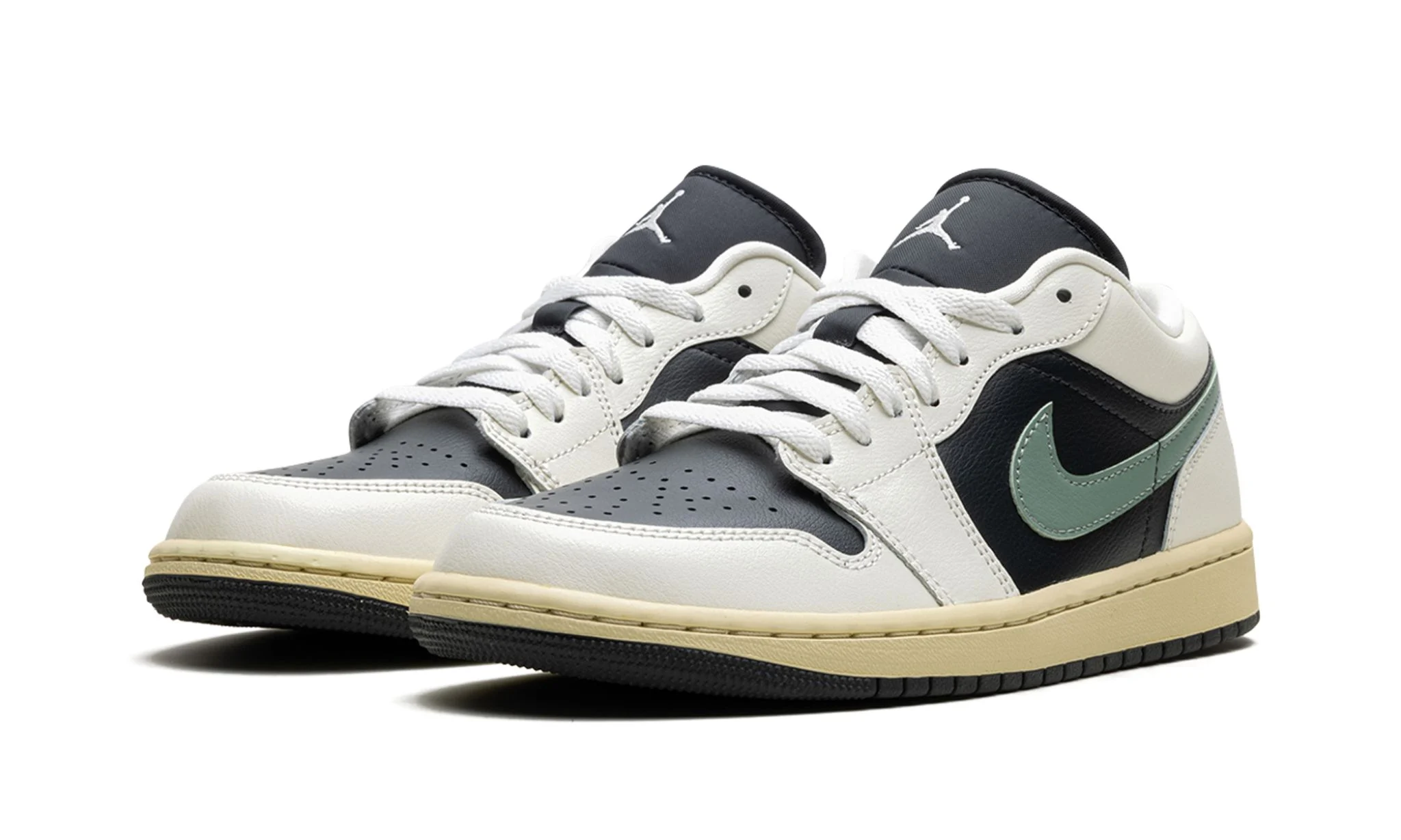Air Jordan 1 Low "Jade Smoke"