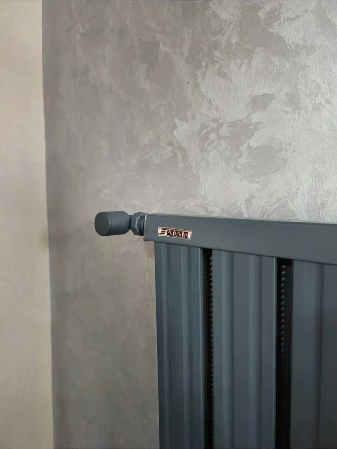 Alüminyum Panel Radyatör Klasik 525X4 Ral 7016 Antrasit Gri