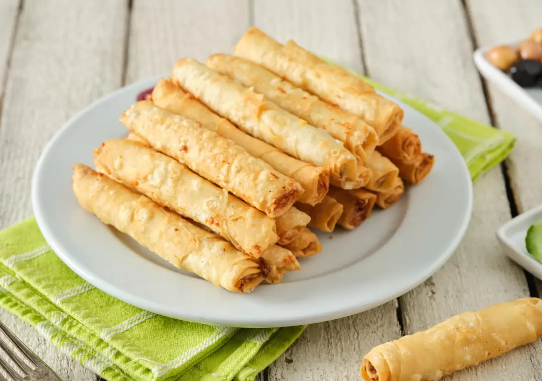 Peynirli Pişmiş Sigara Böreği - Samsu Börek