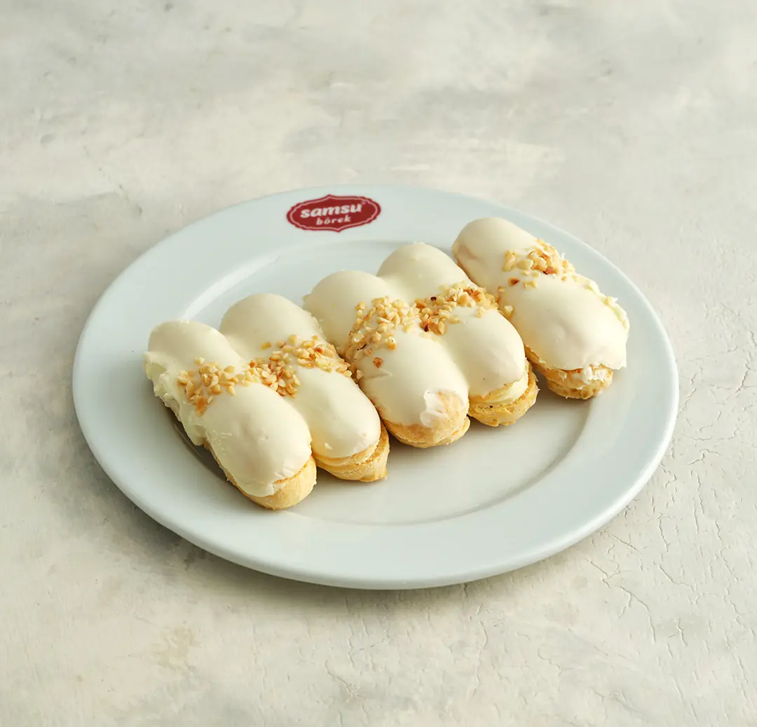 Beyaz Çikolatalı Ekler