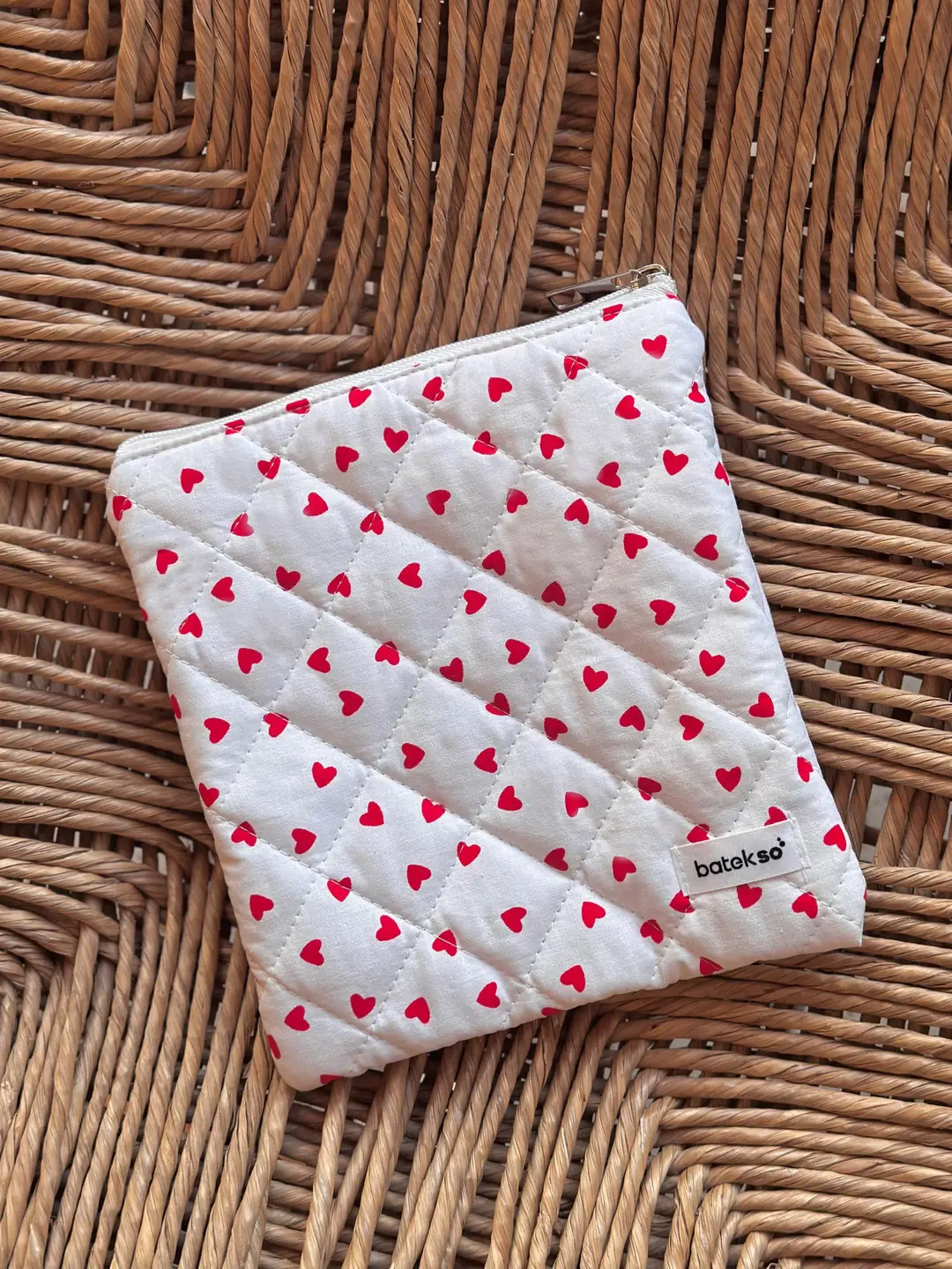 Kare Kırmızı Kalp Desenli Makyaj Çantası - Orta Boy