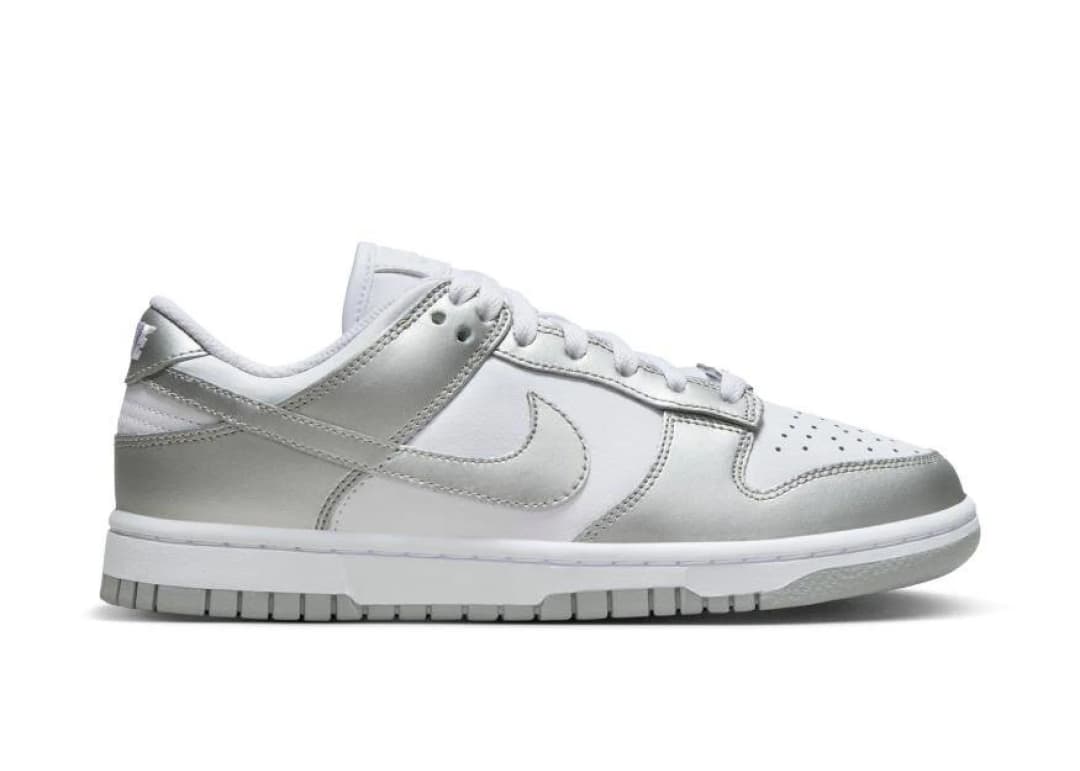 Nike Dunk Low W Metallic Silver