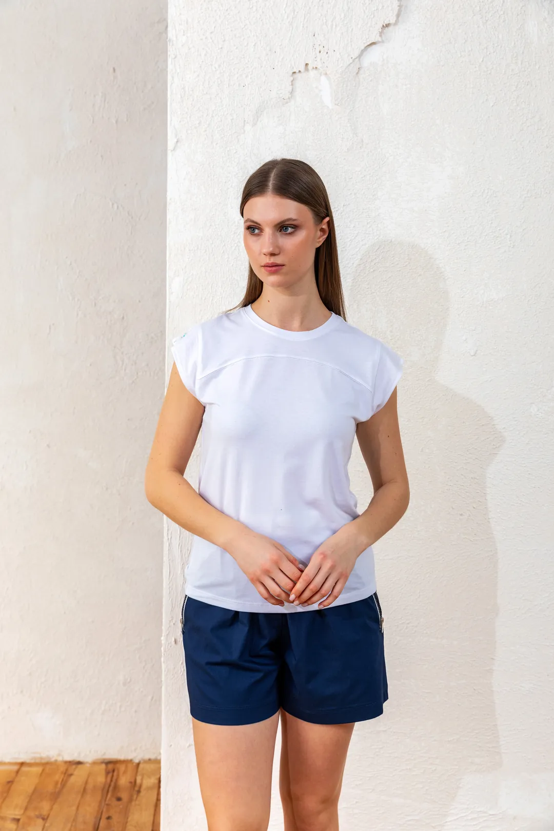 25YT052 DÜŞÜK KOLLU TSHIRT