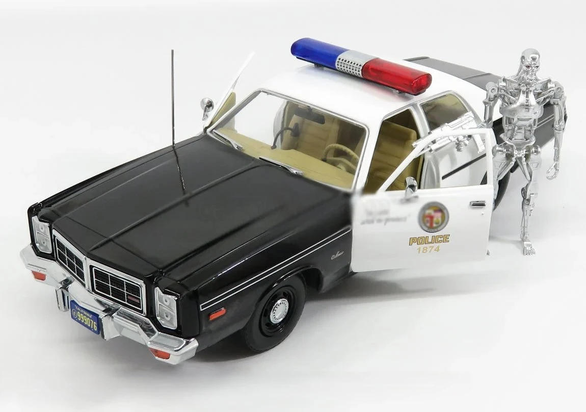 Greenlight | GL19042 | 1/18 1977 Dodge Monaco Metropolitan Police With ...