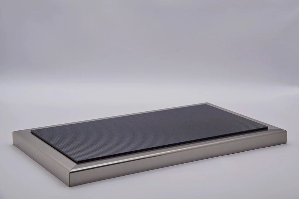Atlantic Case 10157 Dieppe Carbon 1/18 Ölçek Metal+Akrilik Carbon Fiber ...