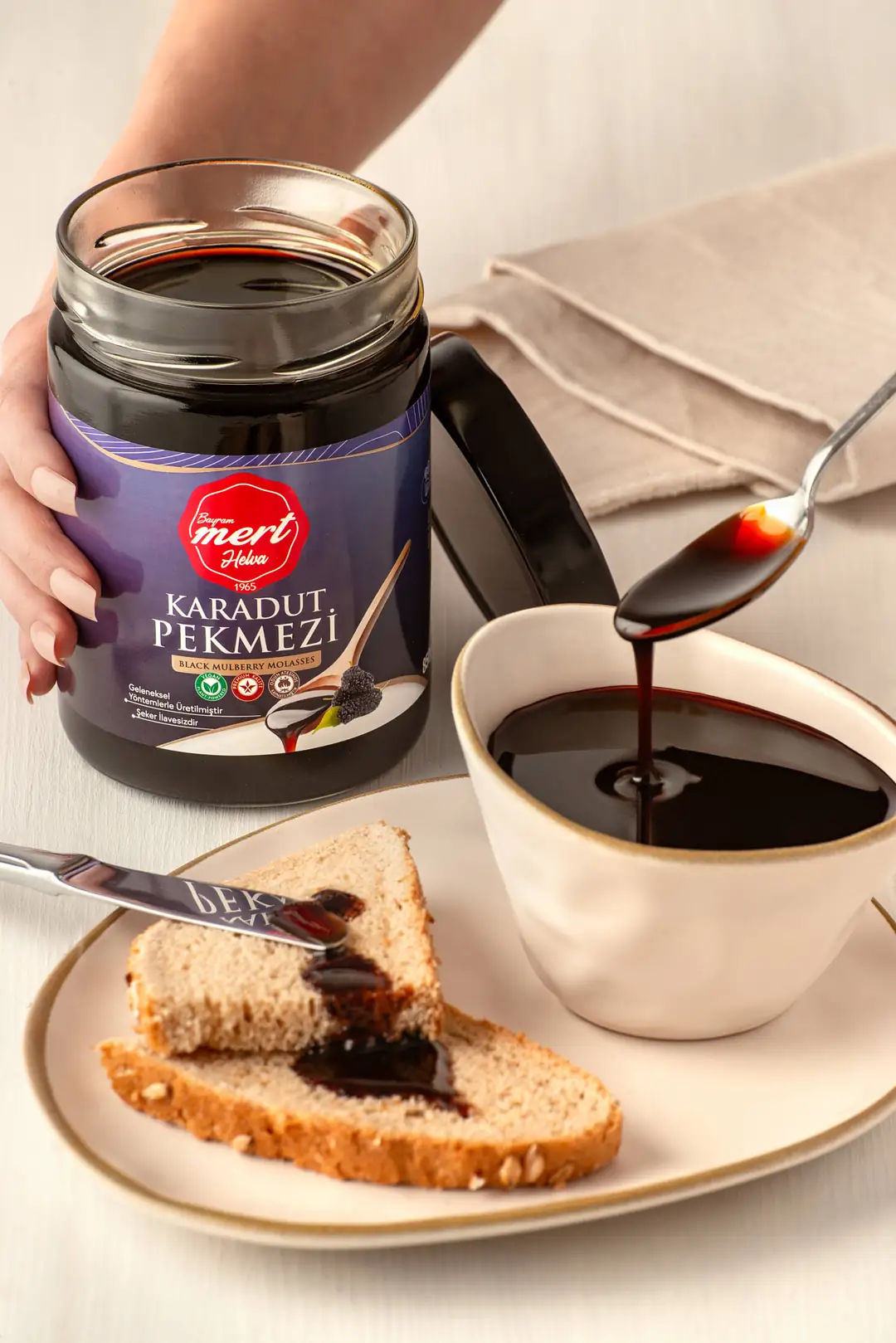 Kara Dut Pekmezi (850 Gr) Fiyatı - Mert Helva