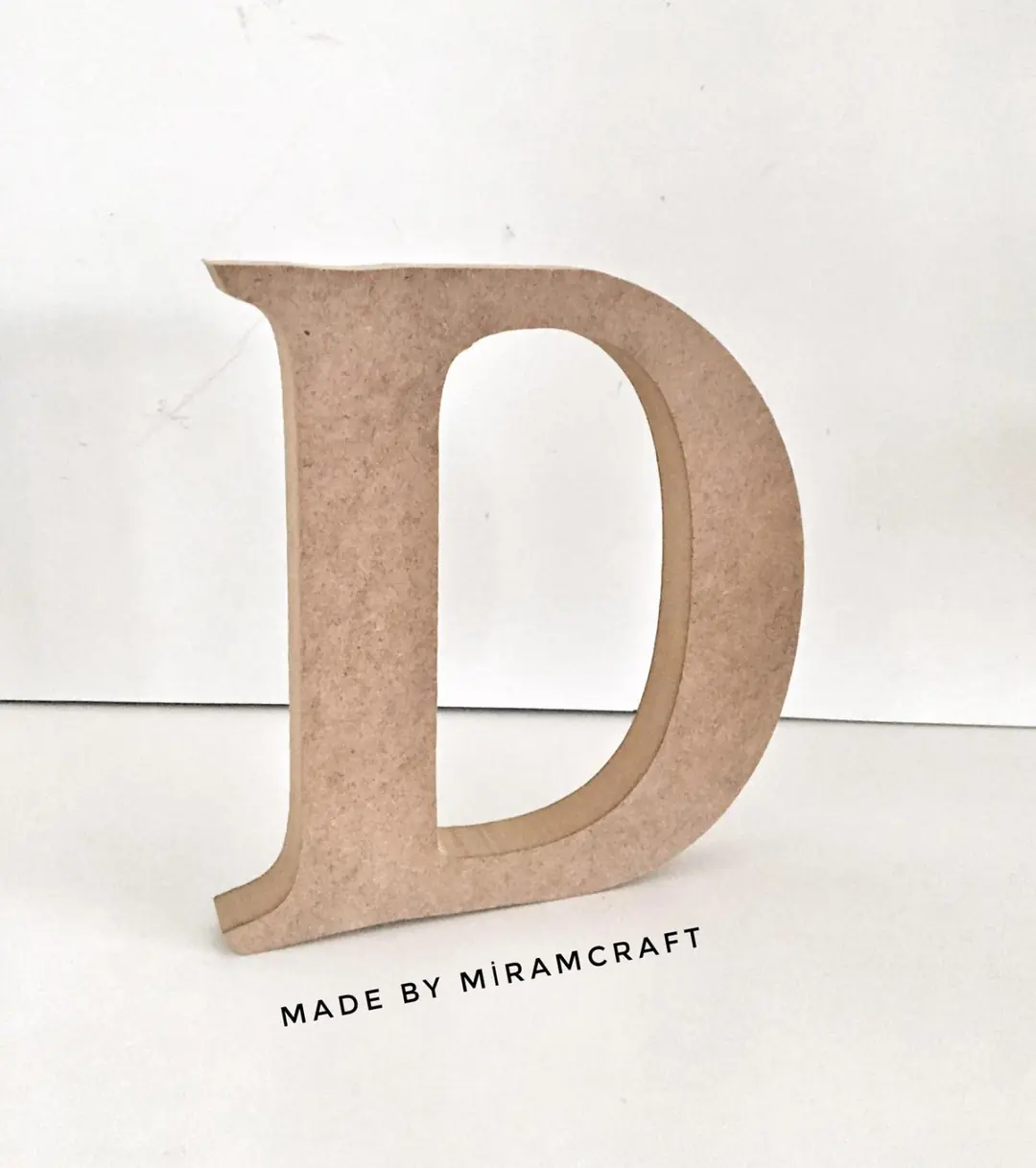 D HARFİ - KİŞİSELLEŞTİRİLEBİLİR DEKORATİF EV VE OFİS AKSESUARI