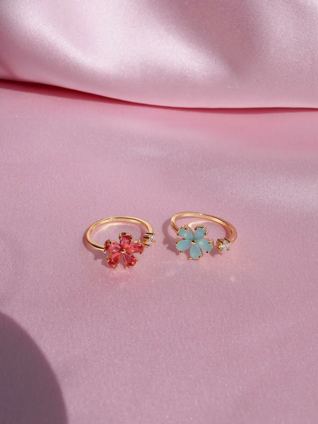 Reorah - Eternity Flower Ring