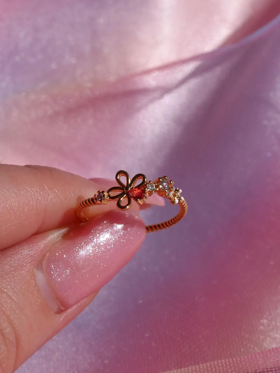 Reorah - Minimal Daisy Pink Ring