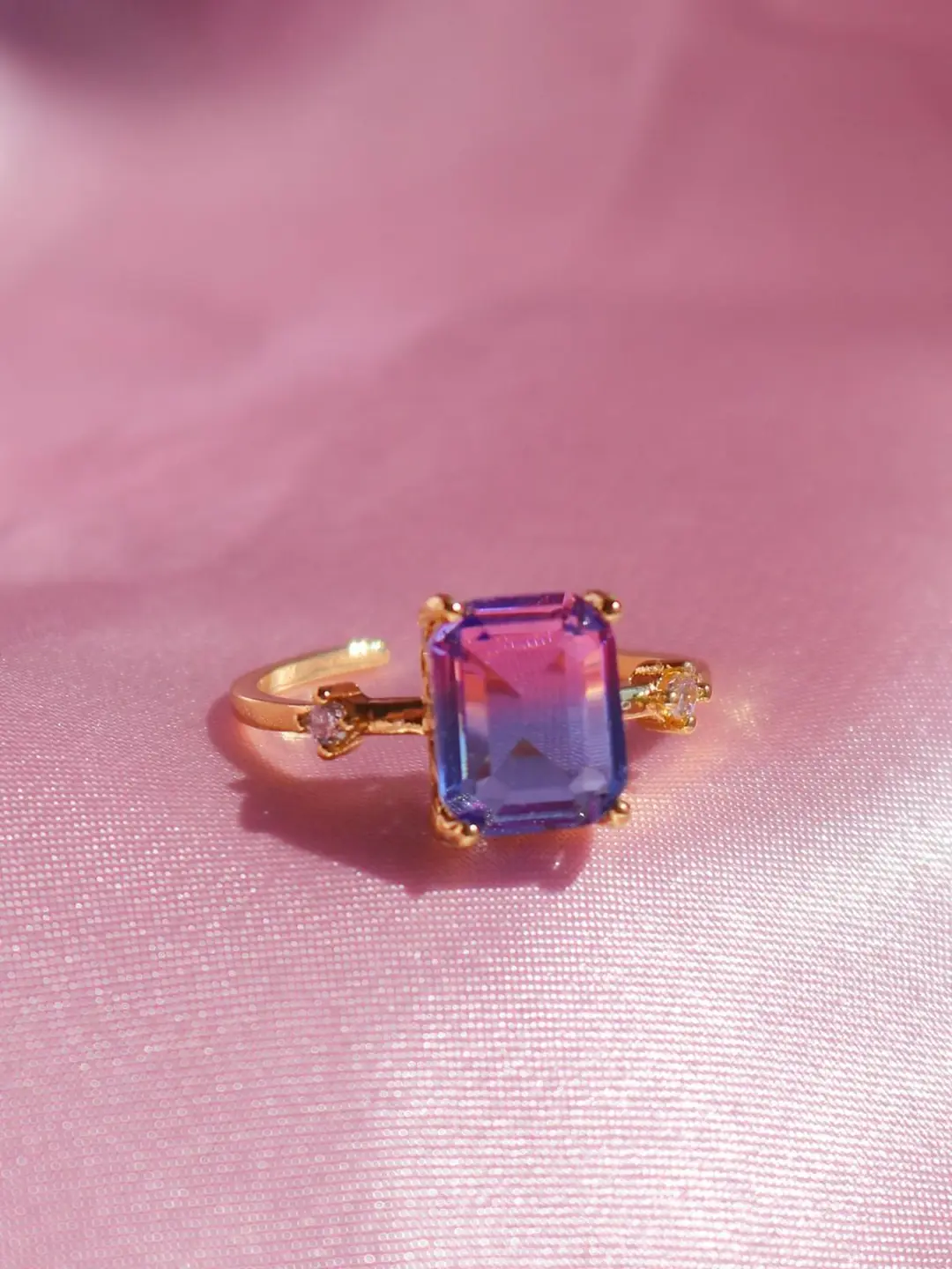 Reorah - Dreamy Baguette Ring